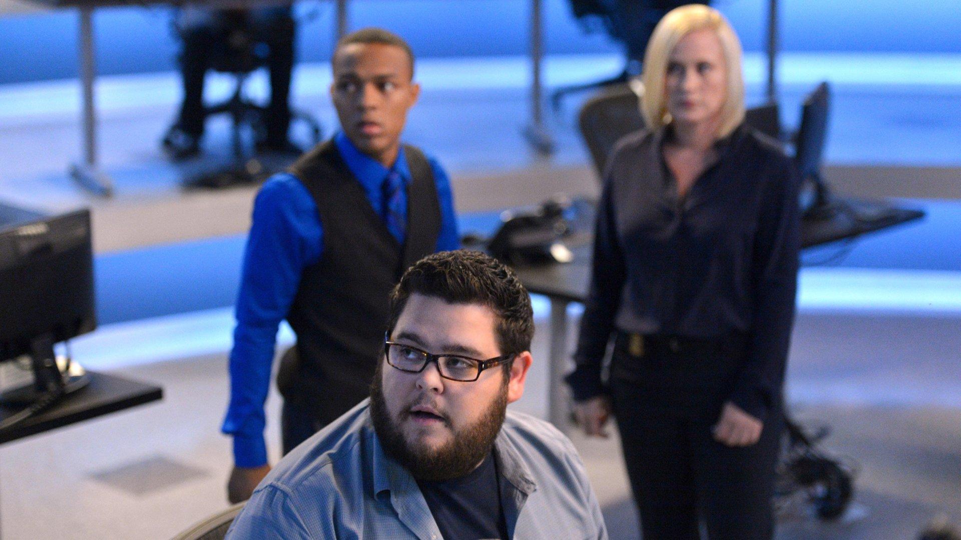 CSI: Cyber (S01E10): Click Your Poison Summary - Season 1 Episode 10 Guide