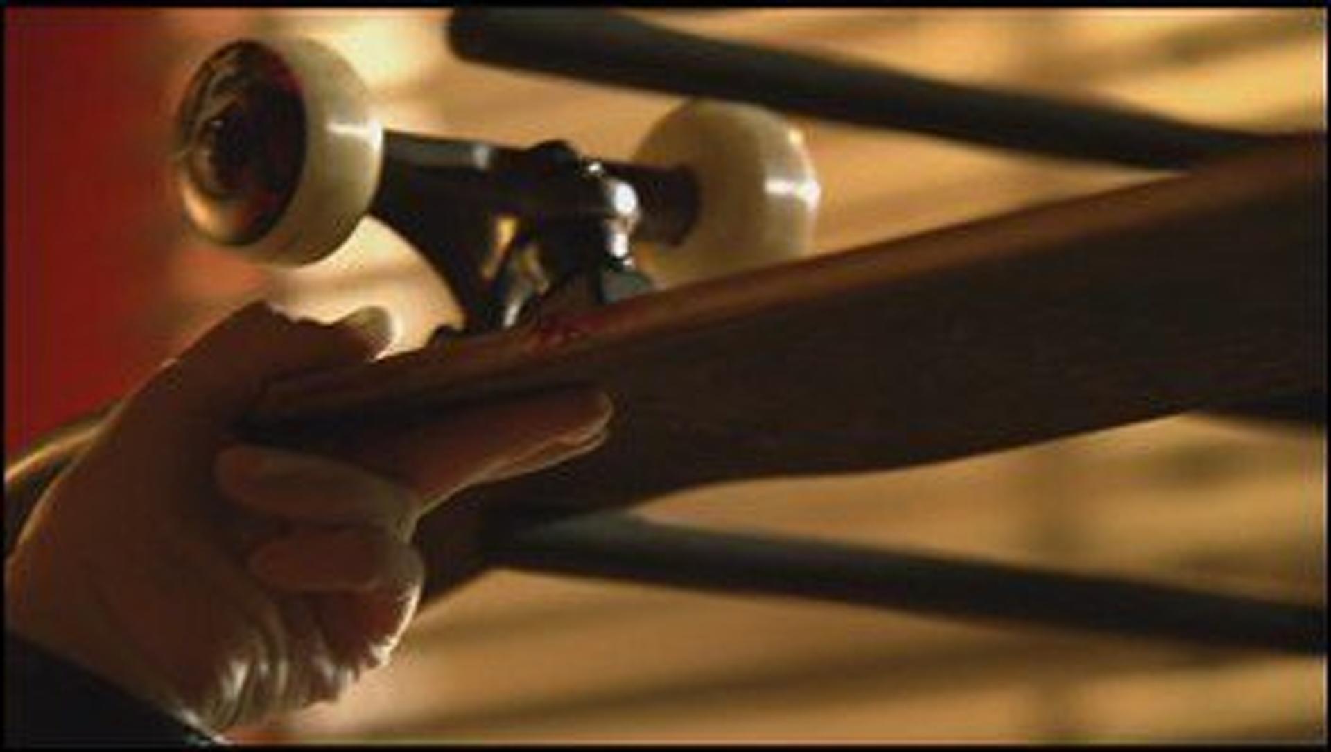 CSI: Miami (S03E18): Game Over Summary - Season 3 Episode 18 Guide