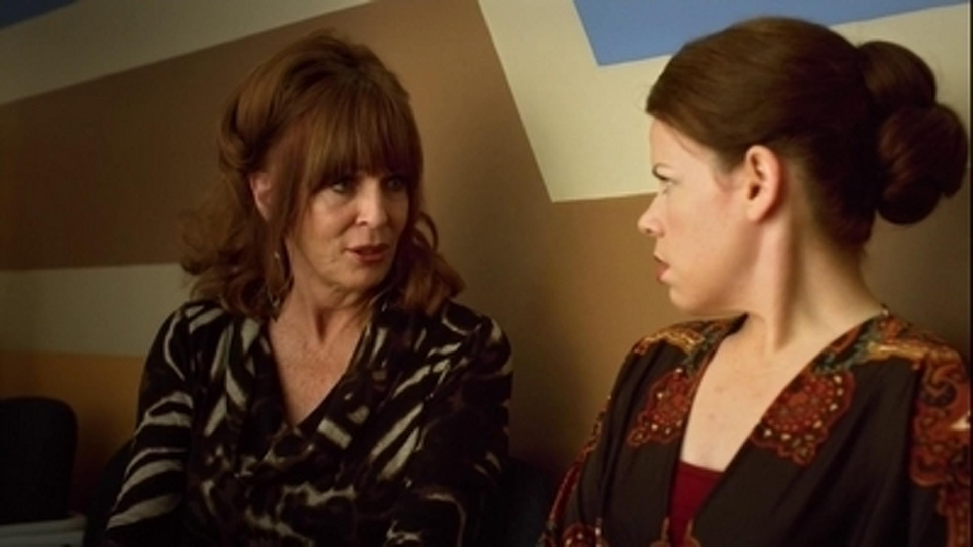 Call Me Fitz (S02E08): Heir of the Dog Summary - Season 2 Episode 8 Guide