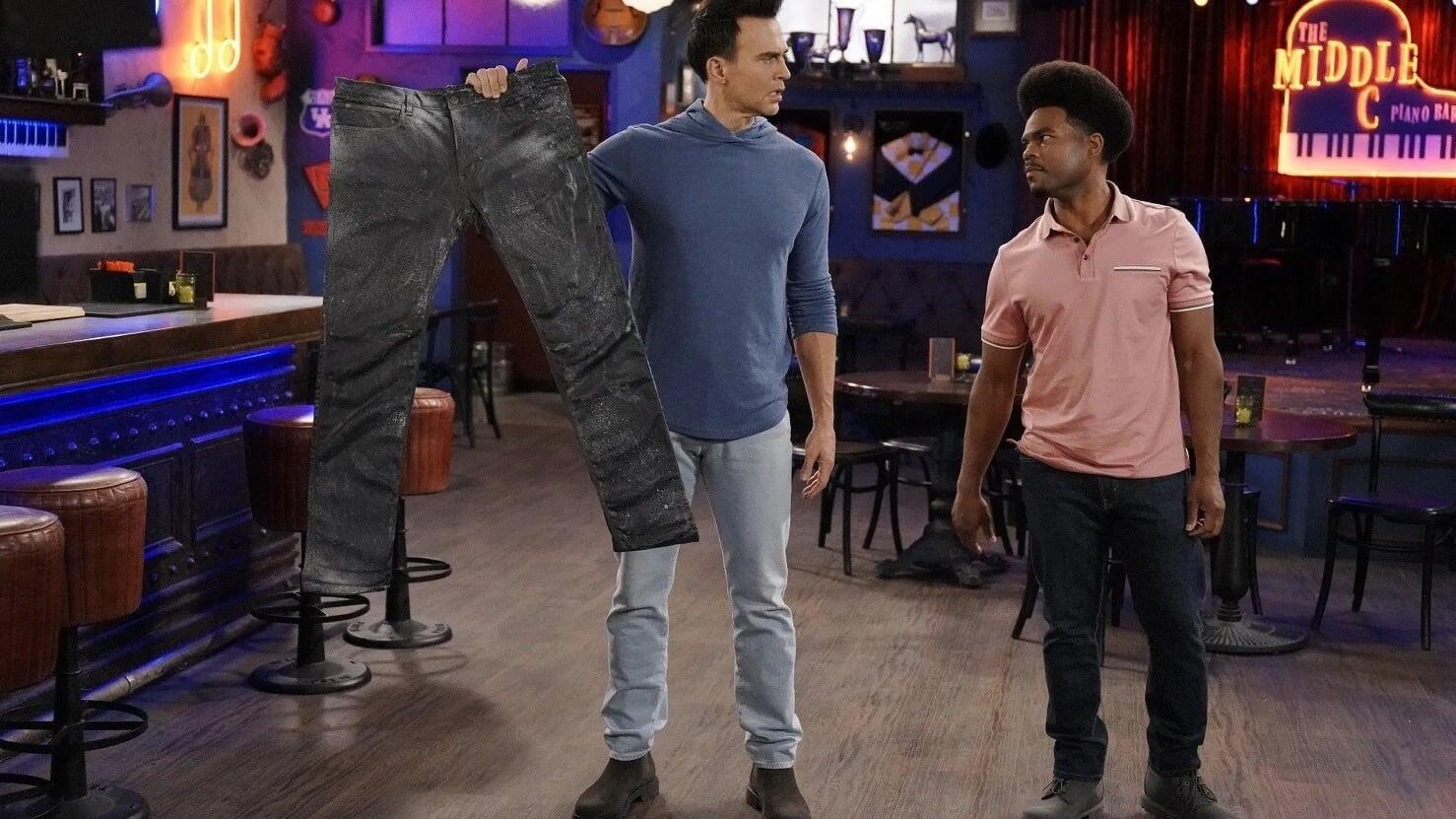 Call Me Kat (S02E16): Call Me What the Kat Dragged In Summary - Season ...