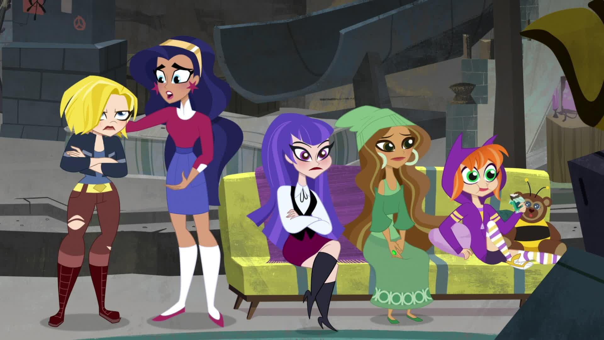 DC Super Hero Girls (S02E10): #EnterNightSting Summary - Season 2 ...