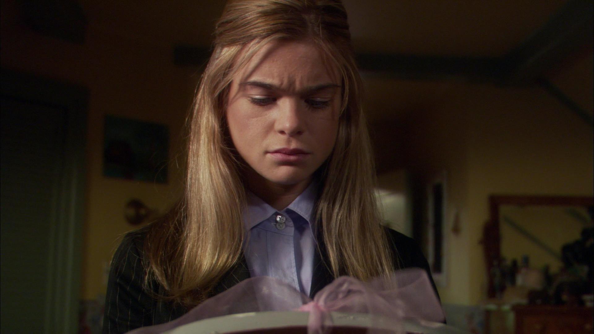 Dead Like Me (S02E02): The Ledger Summary - Season 2 Episode 2 Guide