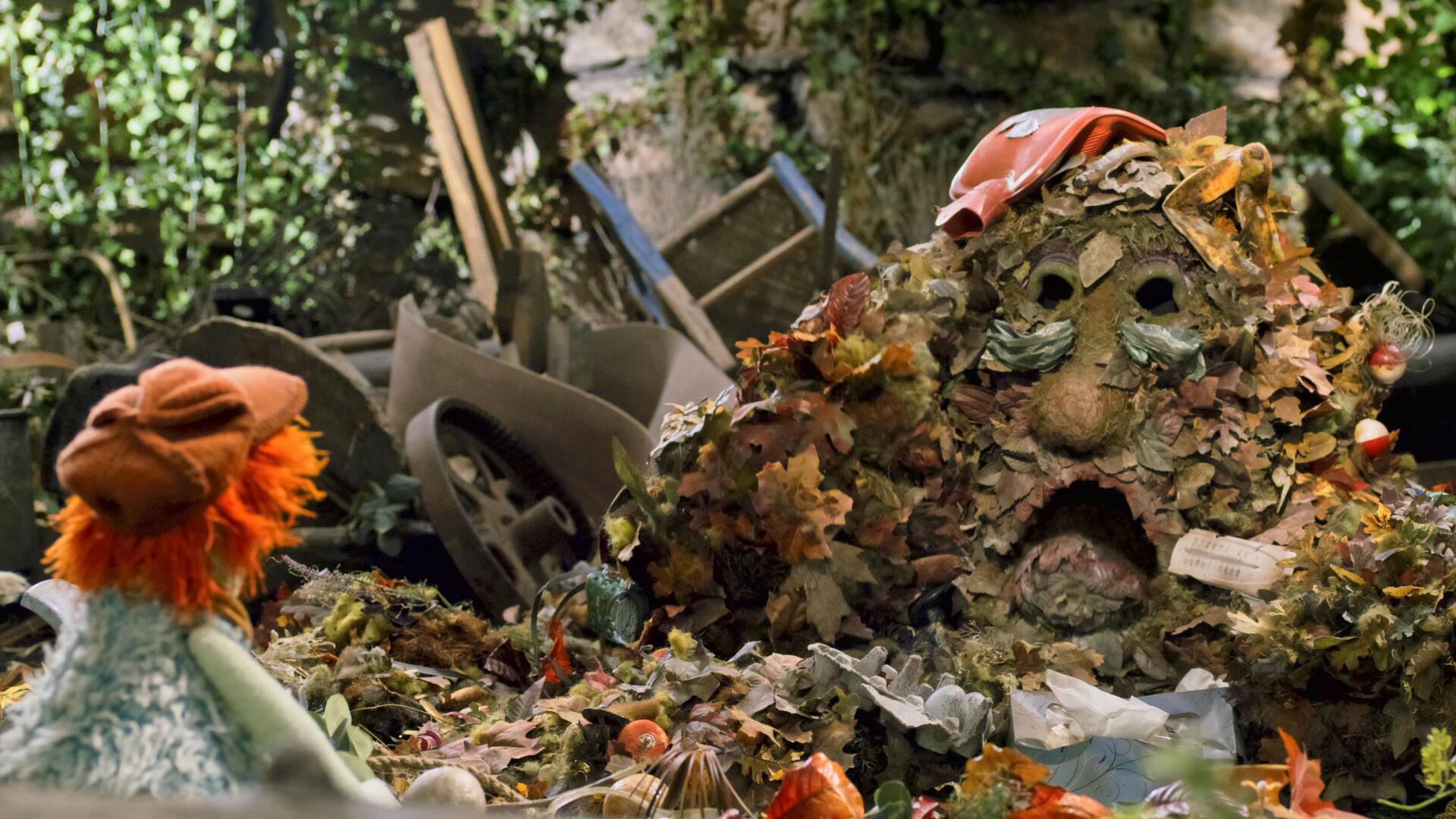 Fraggle Rock: Back to the Rock (S01E12): Into the Trash Summary ...