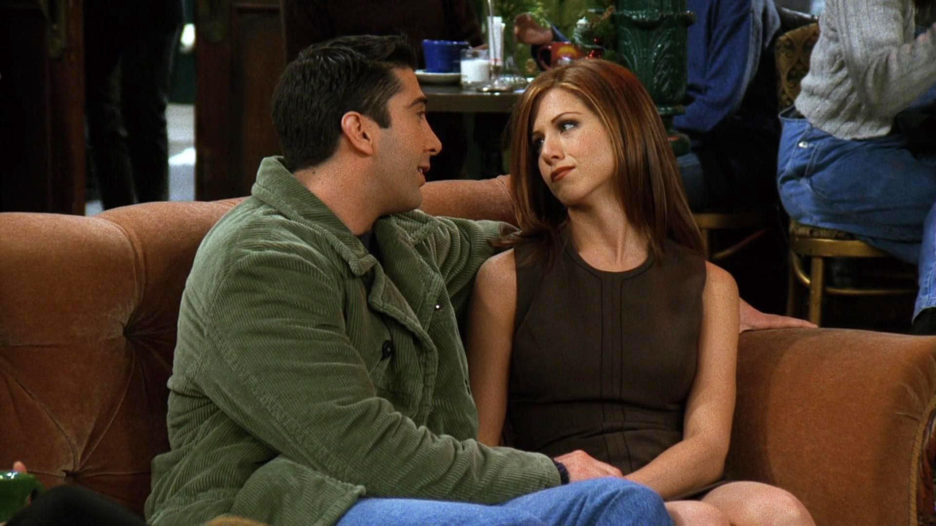 Friends (S03E10): The One Where Rachel Quits Summary - Season 3 Episode ...