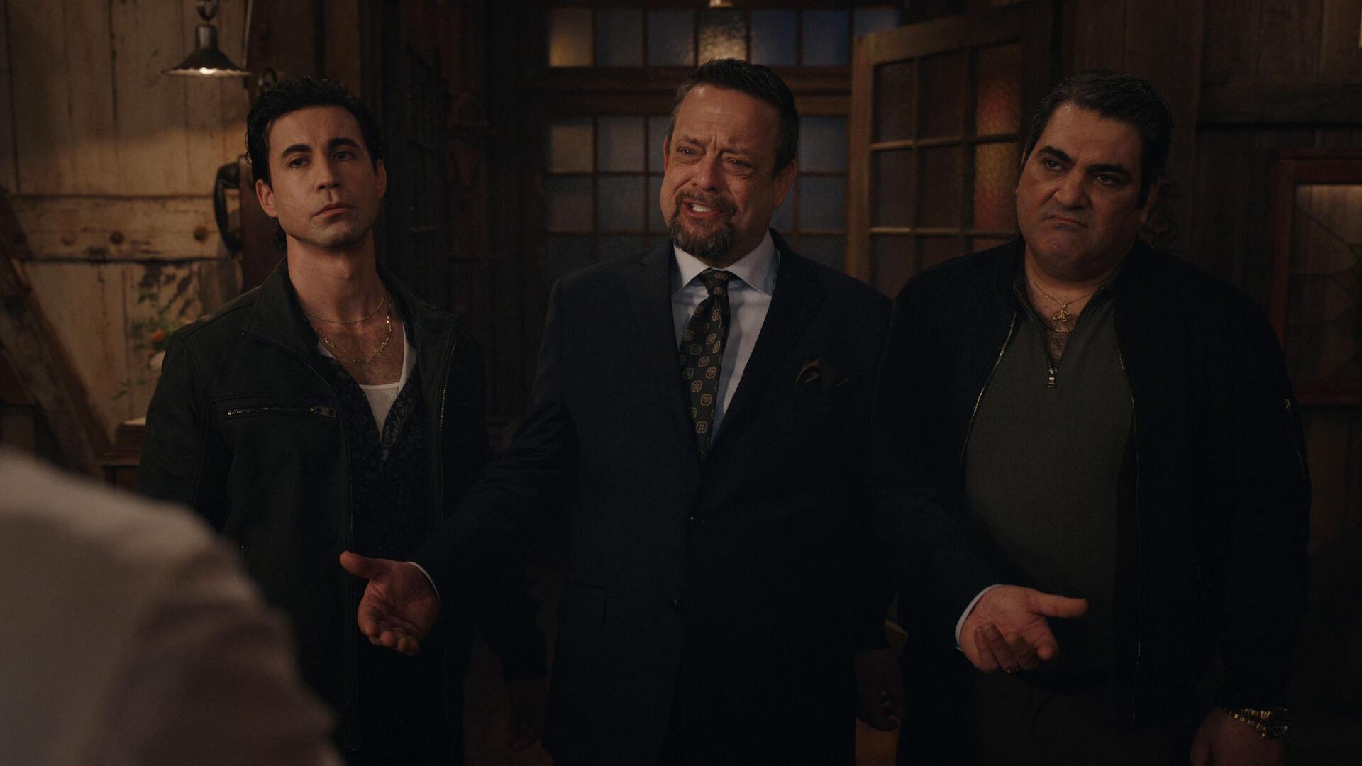 Ghosts (US) (S04E13): Ghostfellas Summary - Season 4 Episode 13 Guide