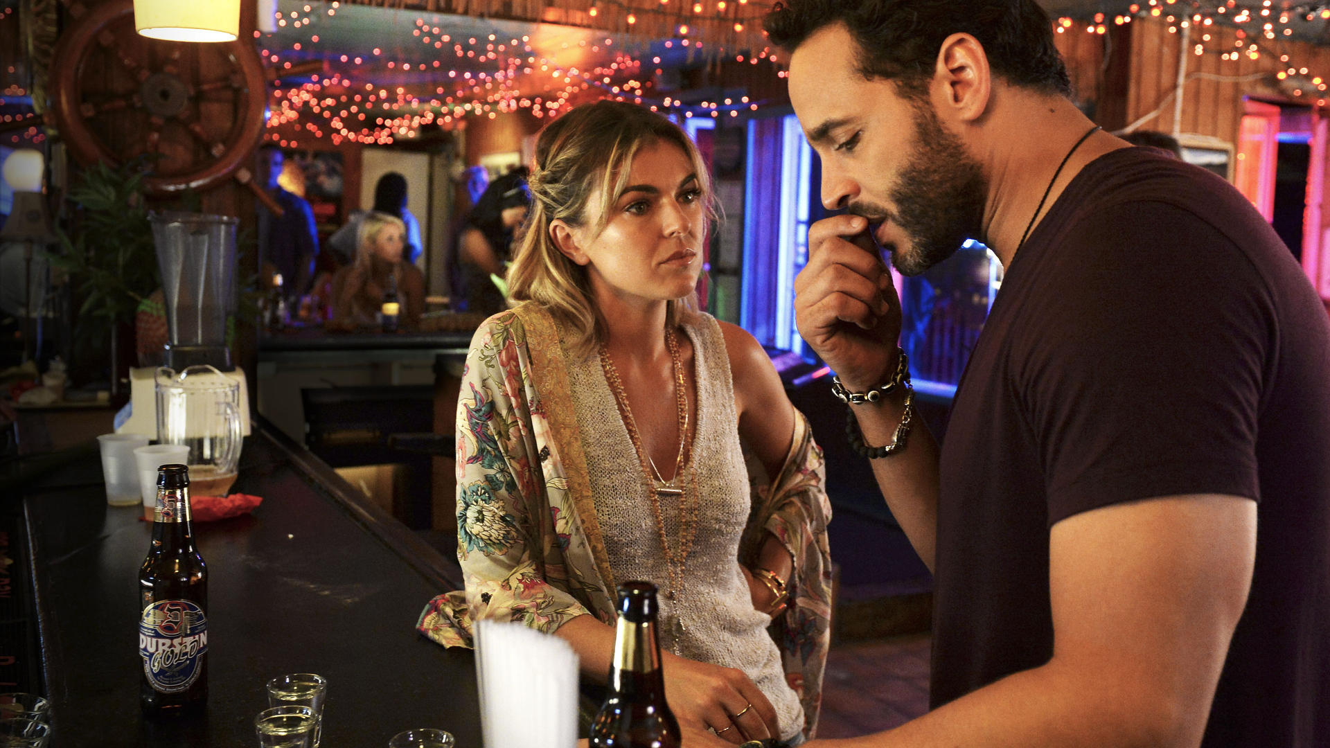 Graceland (S03E05): Pi?on Tree Summary - Season 3 Episode 5 Guide