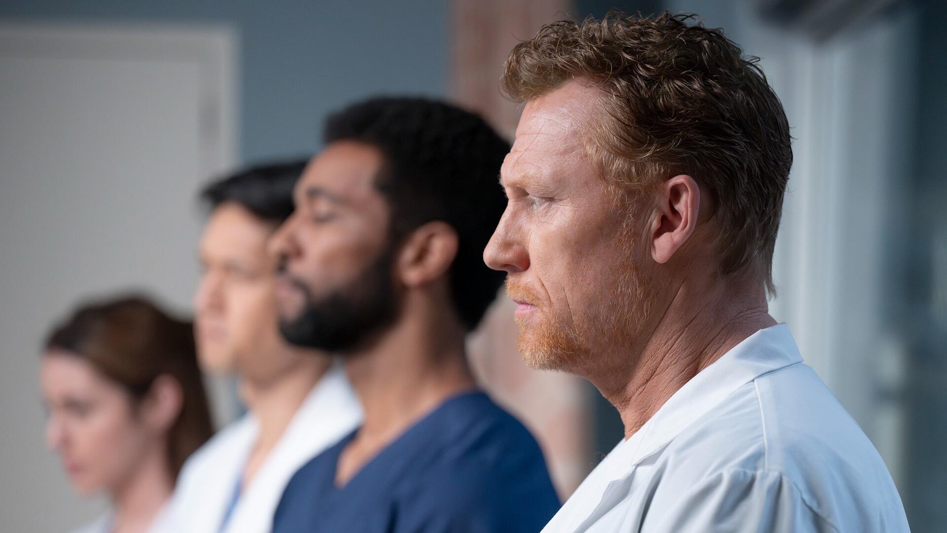 Greys Anatomy (S21E18): How Do I Live? Summary - Season 21 Episode 18 Guide