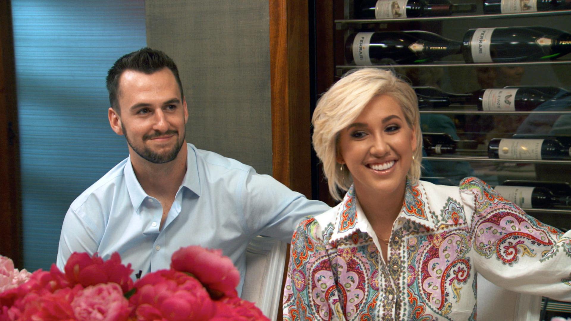 Growing Up Chrisley (S02E08): Newlywed Shame Summary - Season 2 Episode ...