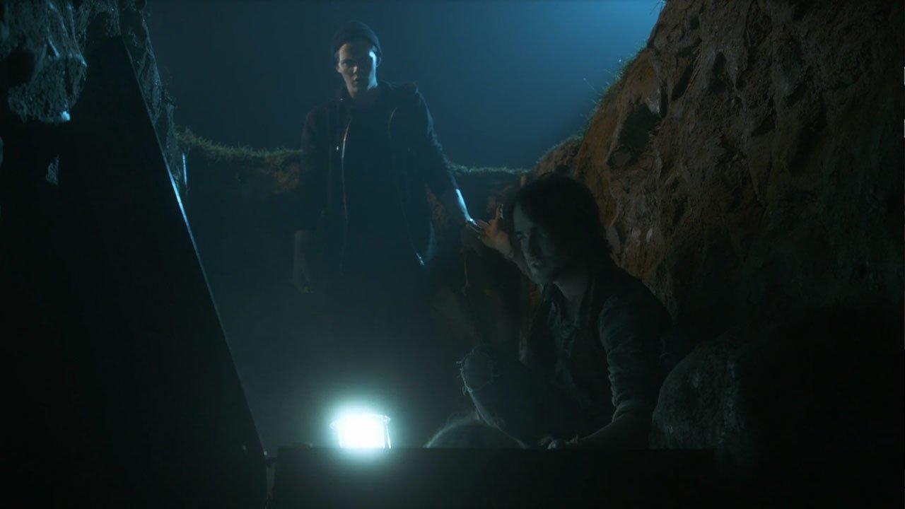 Hemlock Grove (S01E04): In Poor Taste Summary - Season 1 Episode 4 Guide