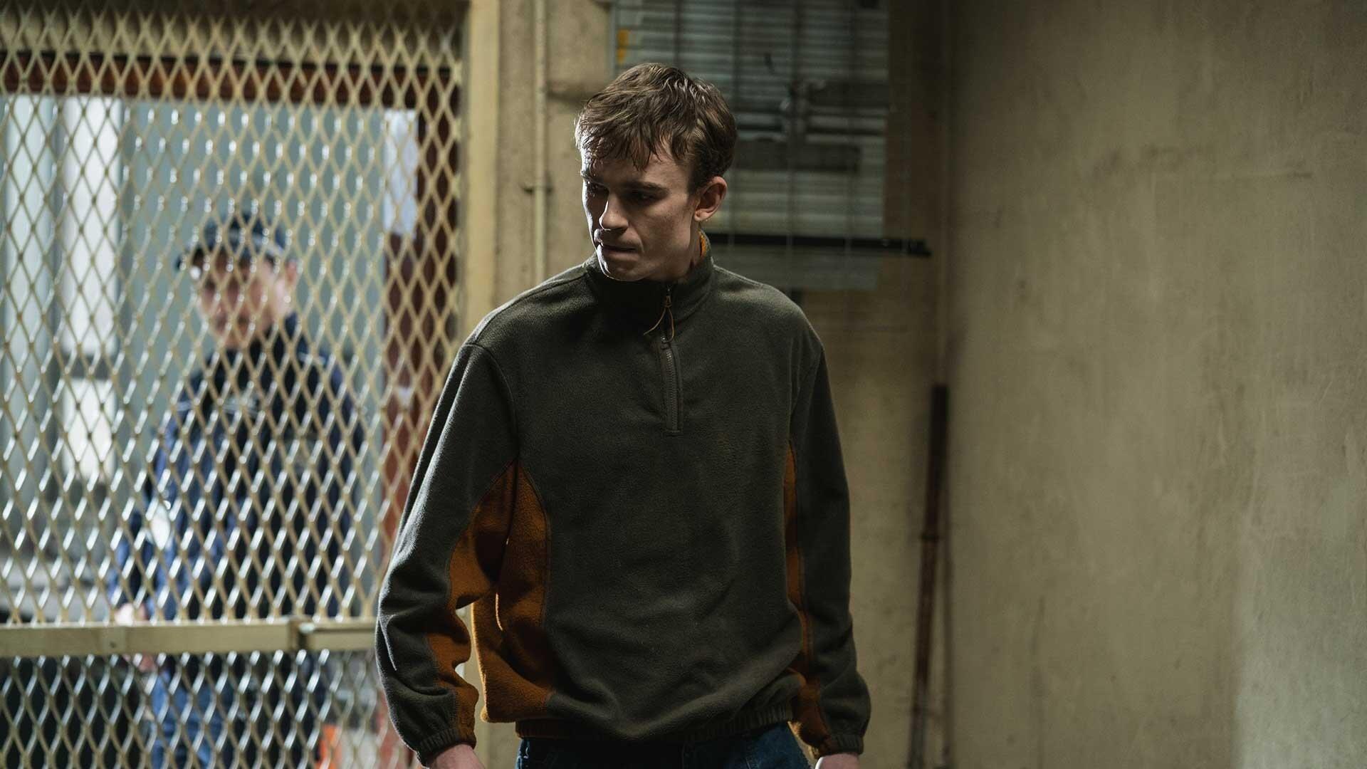 In Flight (S01E05): Series 1, Episode 5 Summary - Season 1 Episode 5 Guide