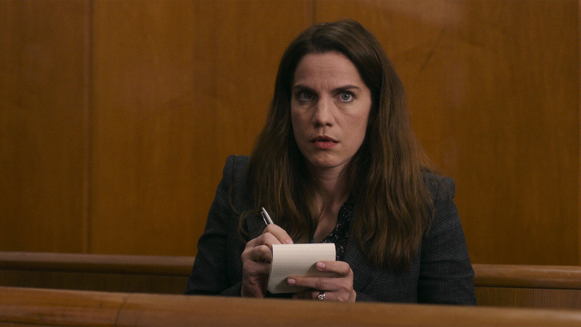 Inventing Anna (S01E01): Life of a VIP Summary - Season 1 Episode 1 Guide