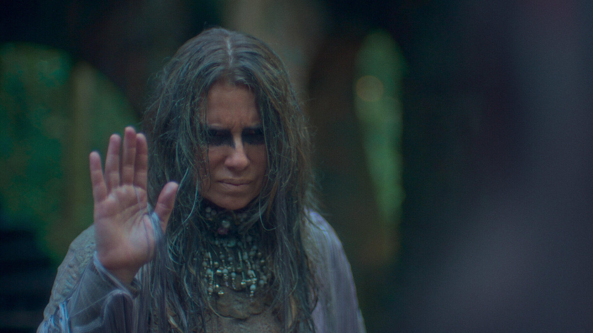 Invisible City (S02E02): I Won't Hurt You Summary - Season 2 Episode 2 ...