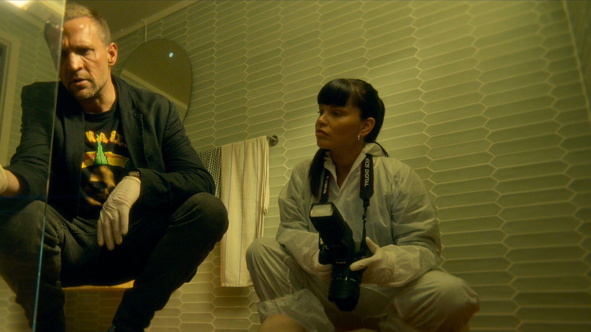 Jo Nesbo's Detective Hole (S01E02): Ghosts Summary - Season 1 Episode 2 ...