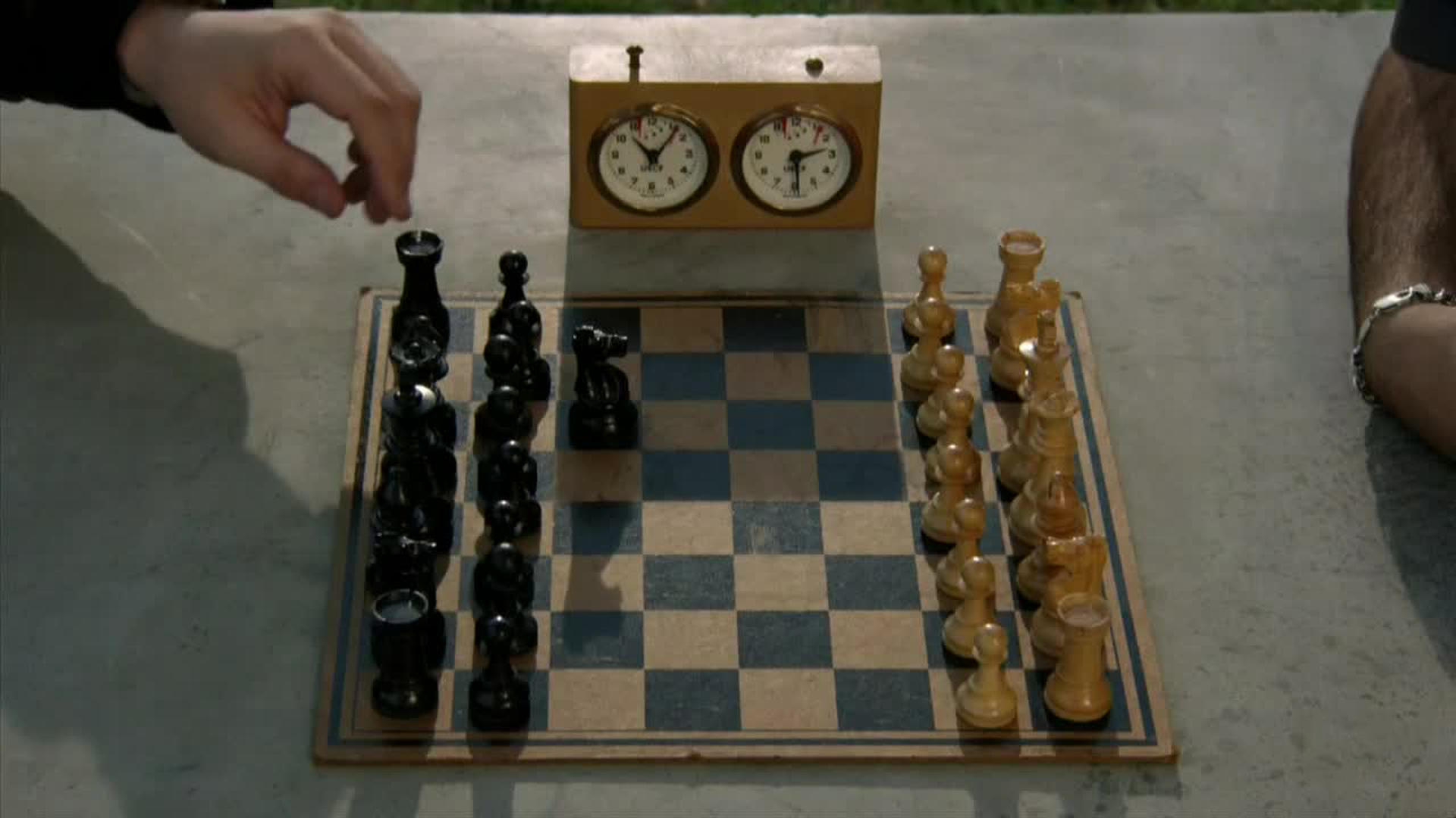 Legit (S02E05): Checkmate Summary - Season 2 Episode 5 Guide