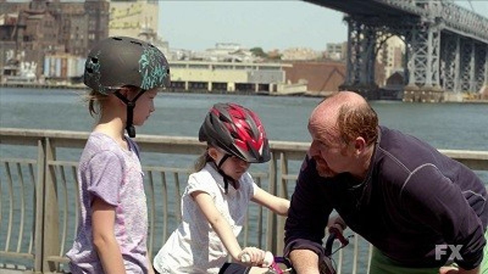 Louie (S03E12): Late Show: Part 3 Summary - Season 3 Episode 12 Guide