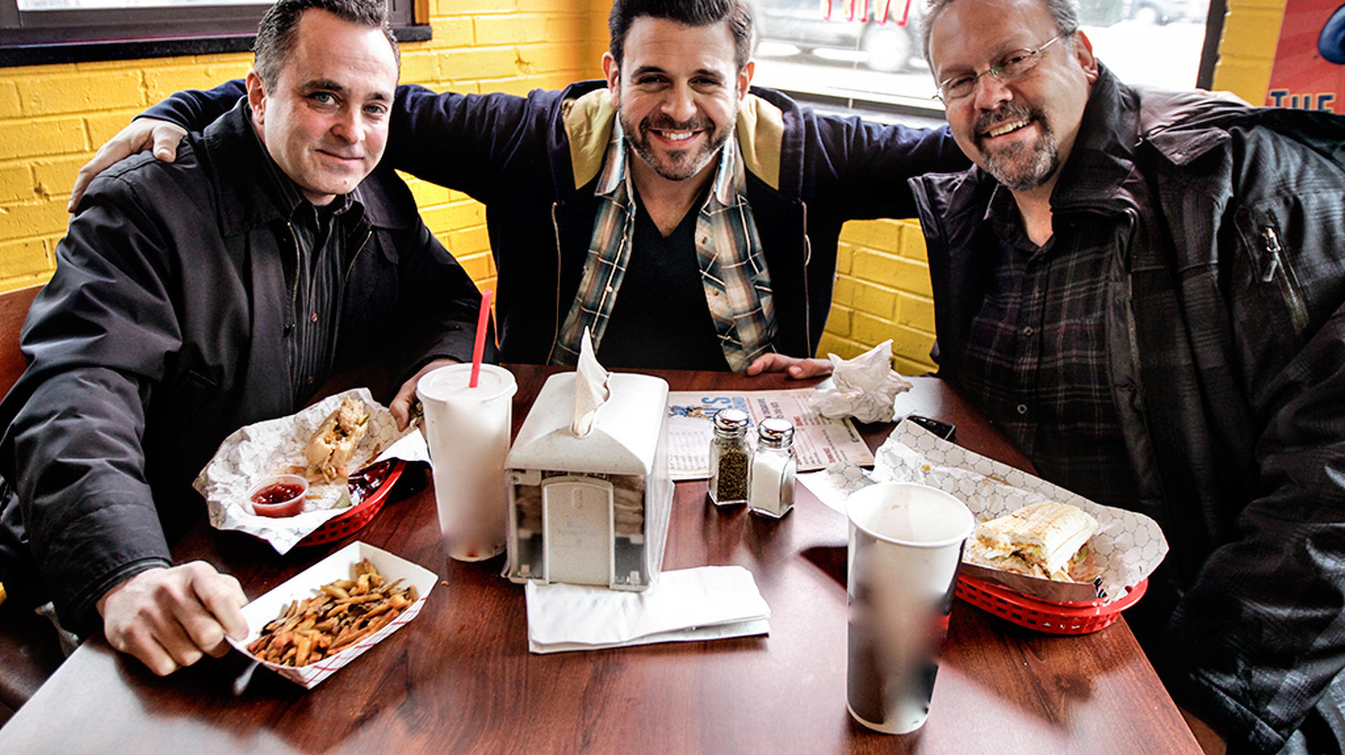 Man Finds Food (S01E02): Chi-Town Franken-Sandwich Summary - Season 1 ...