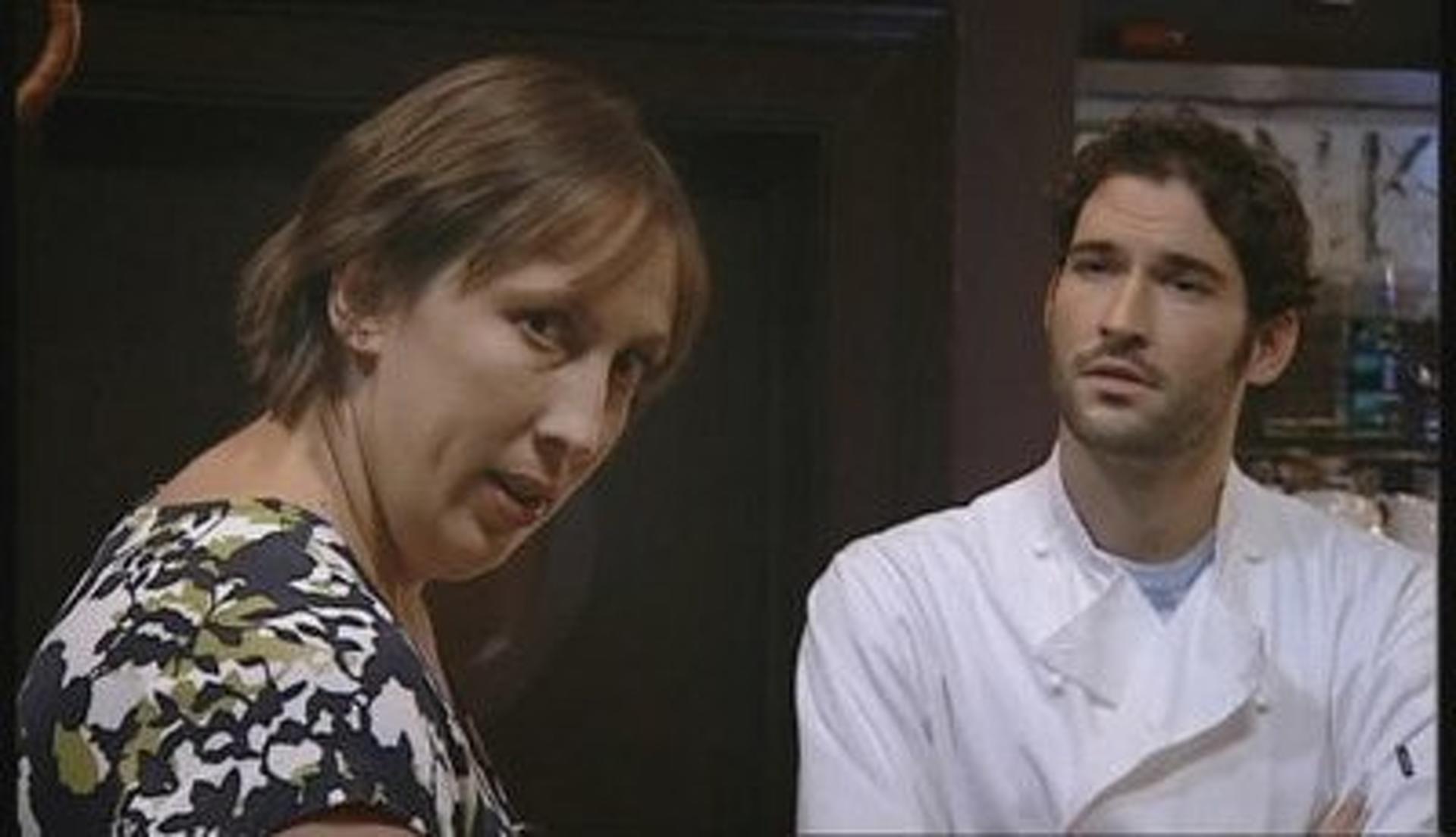 Miranda (S01E01): Date Summary - Season 1 Episode 1 Guide