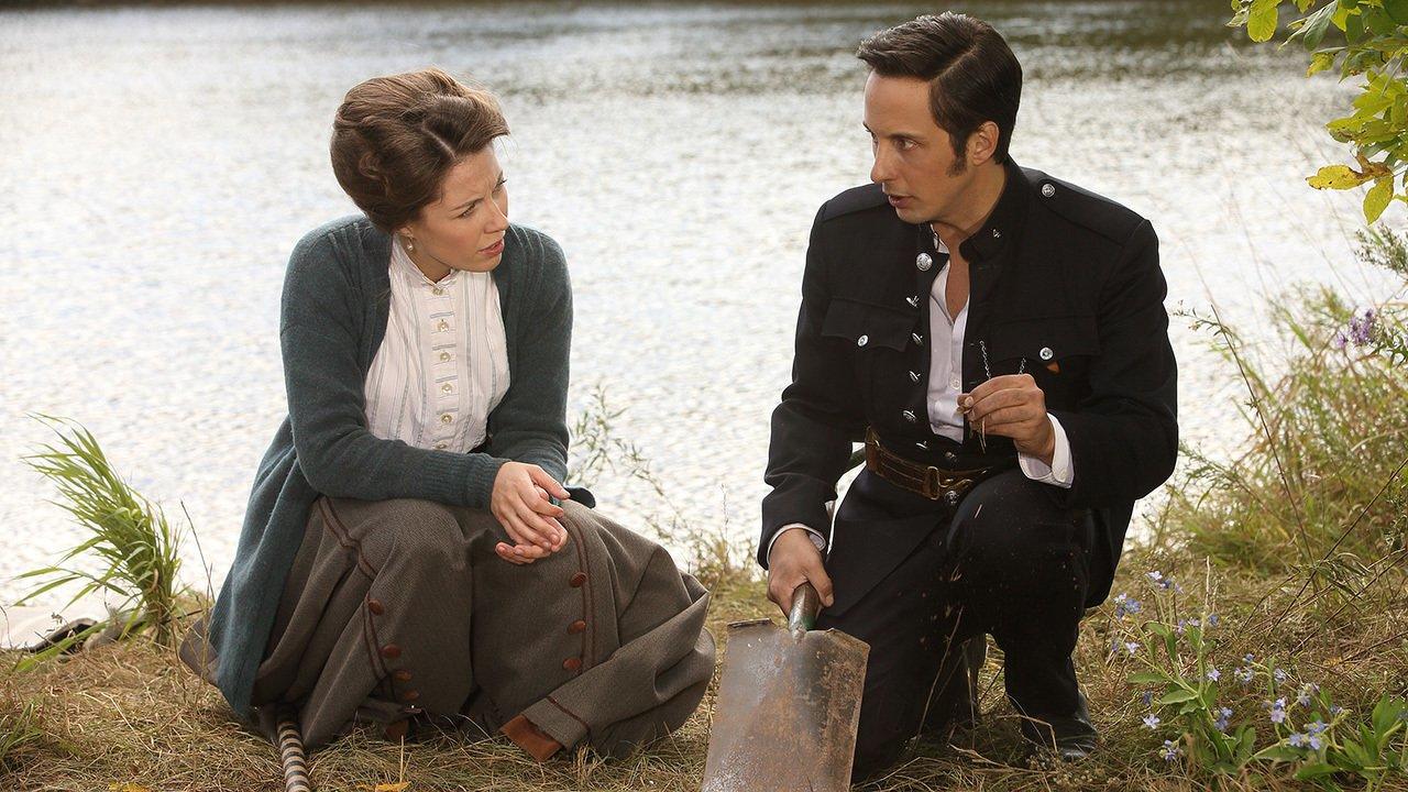 Murdoch Mysteries (S10E13): Mr. Murdoch's Neighbourhood Summary ...
