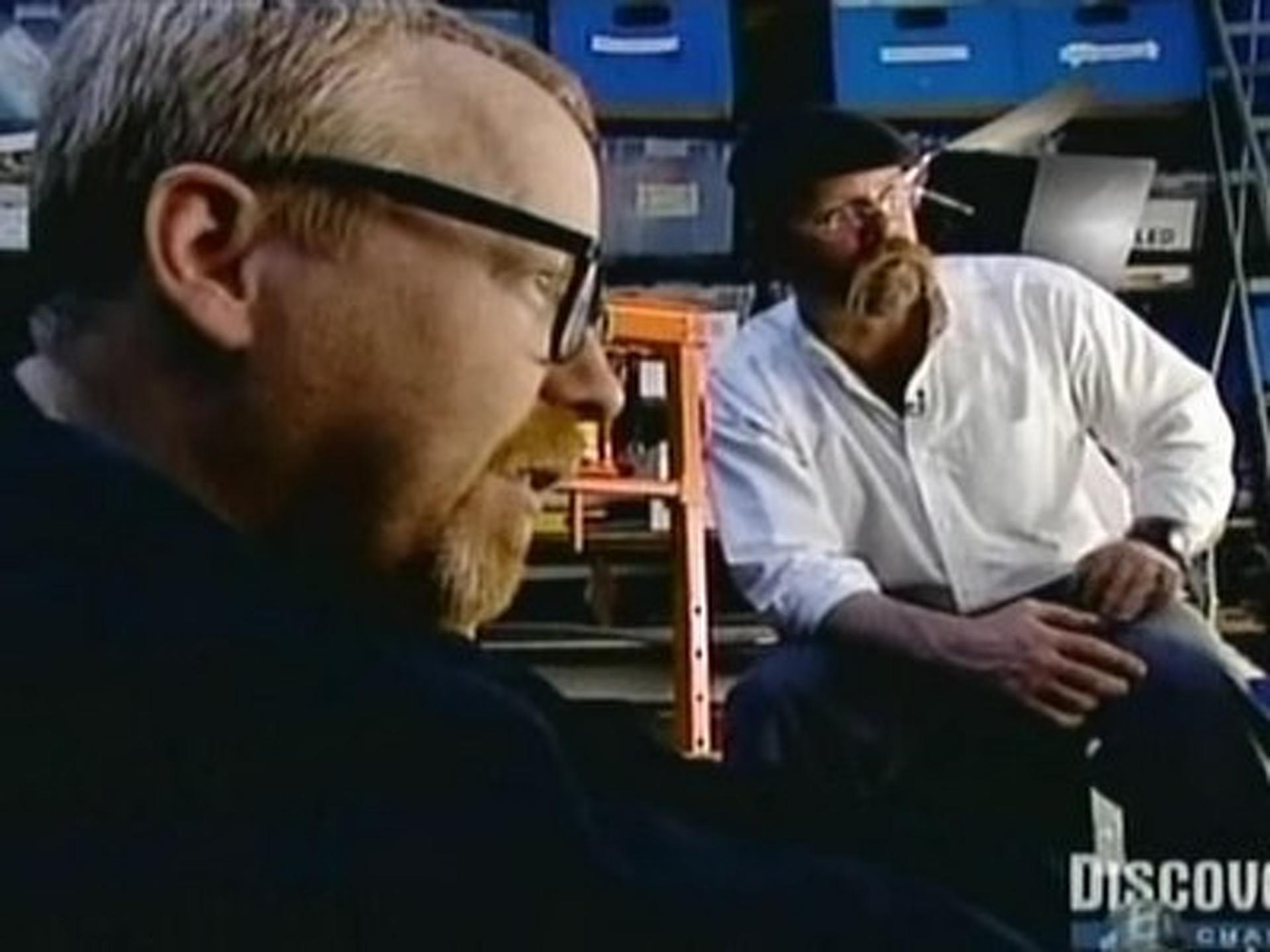 MythBusters (S04E17): Earthquake Machine Summary - Season 4 Episode 17 ...