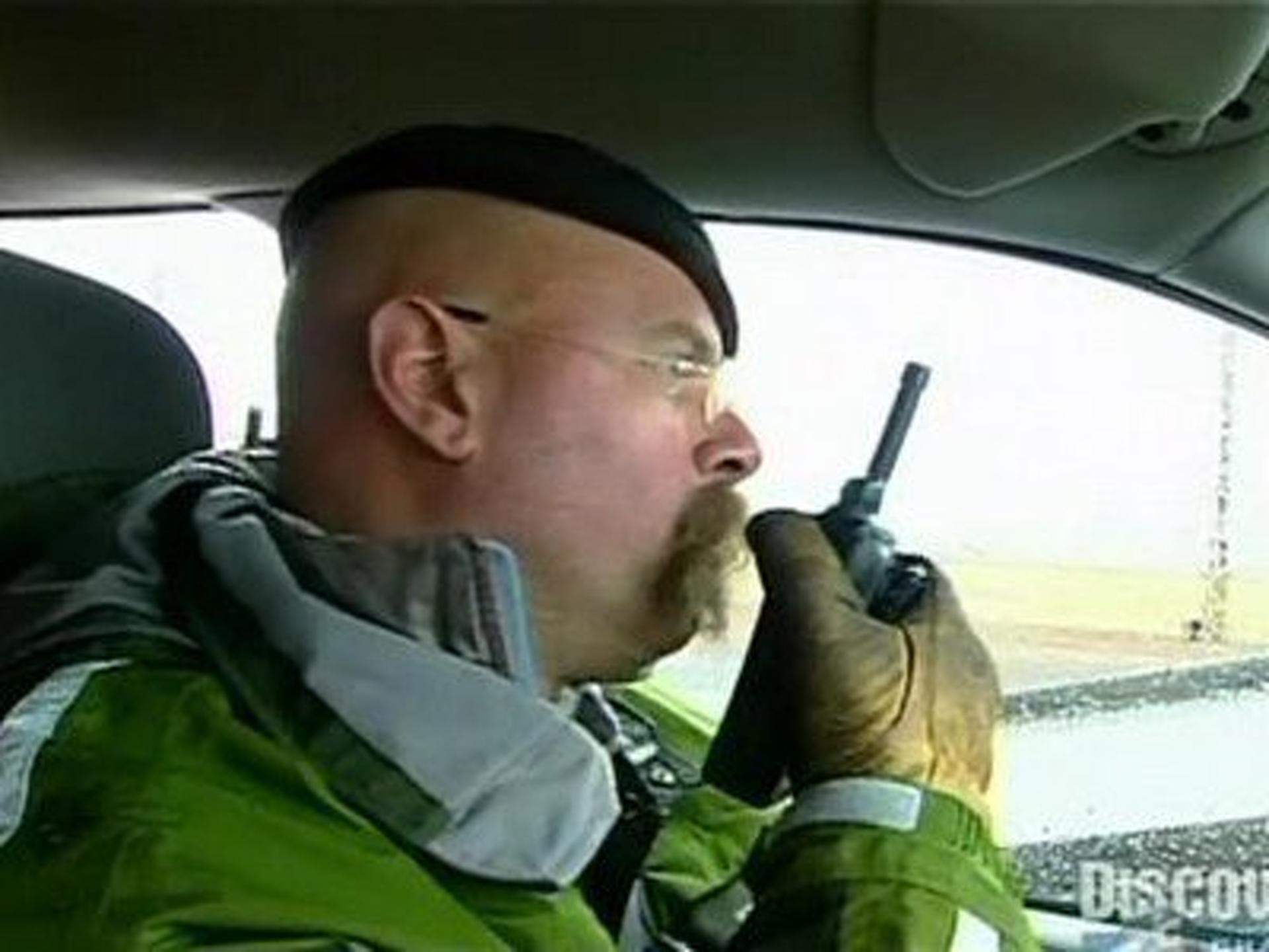 MythBusters (S05E11): Big Rig Myths Summary - Season 5 Episode 11 Guide