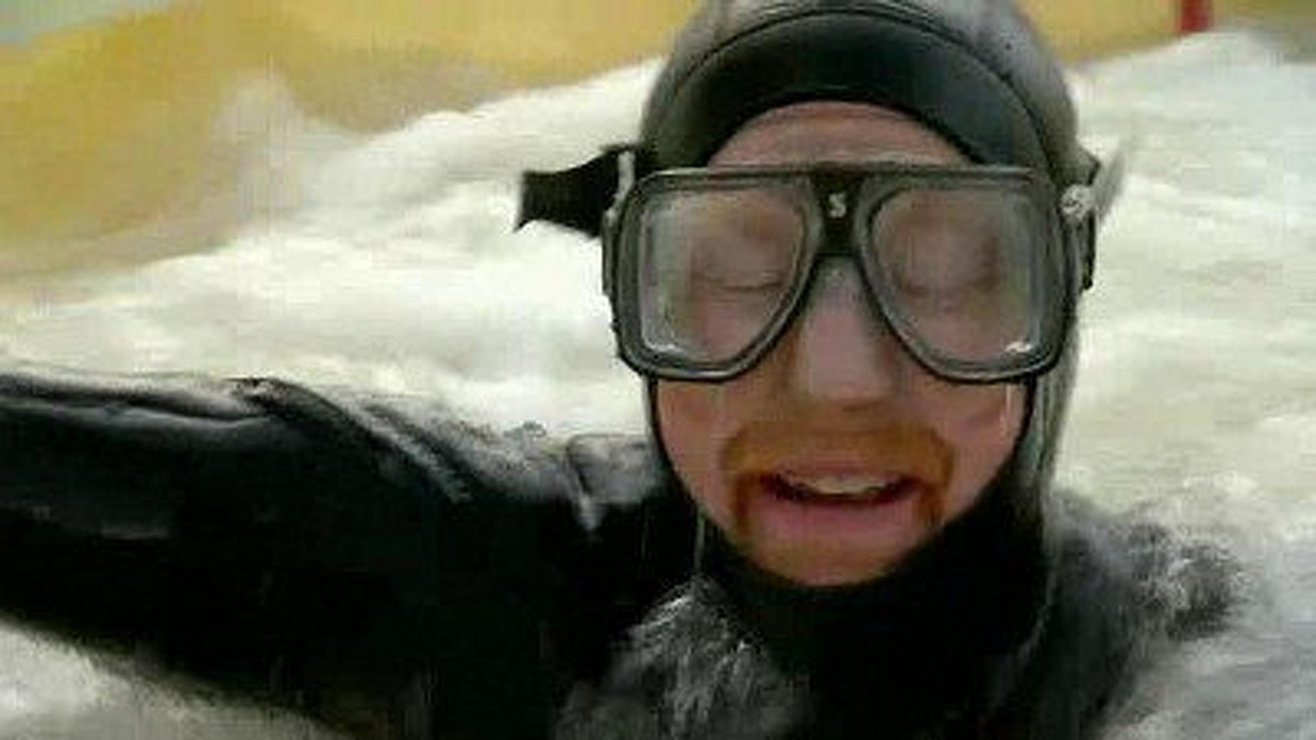 MythBusters (S09E04): Carbonated Chaos Summary - Season 9 Episode 4 Guide