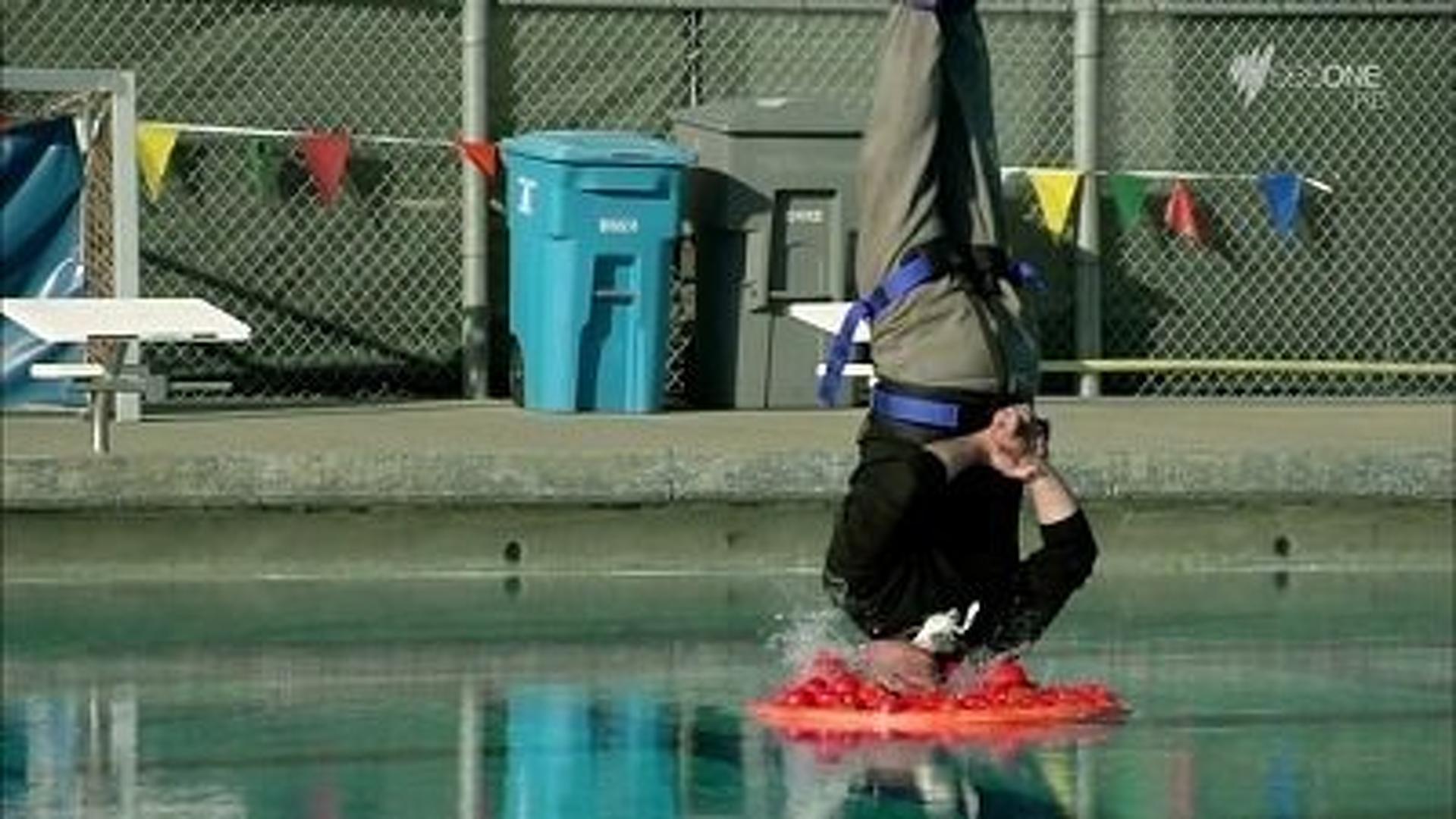 MythBusters (S14E03): Commercial Myths Summary - Season 14 Episode 3 Guide