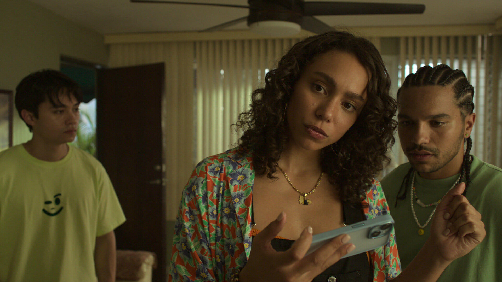 Neon (S01E01): The Dream Summary - Season 1 Episode 1 Guide