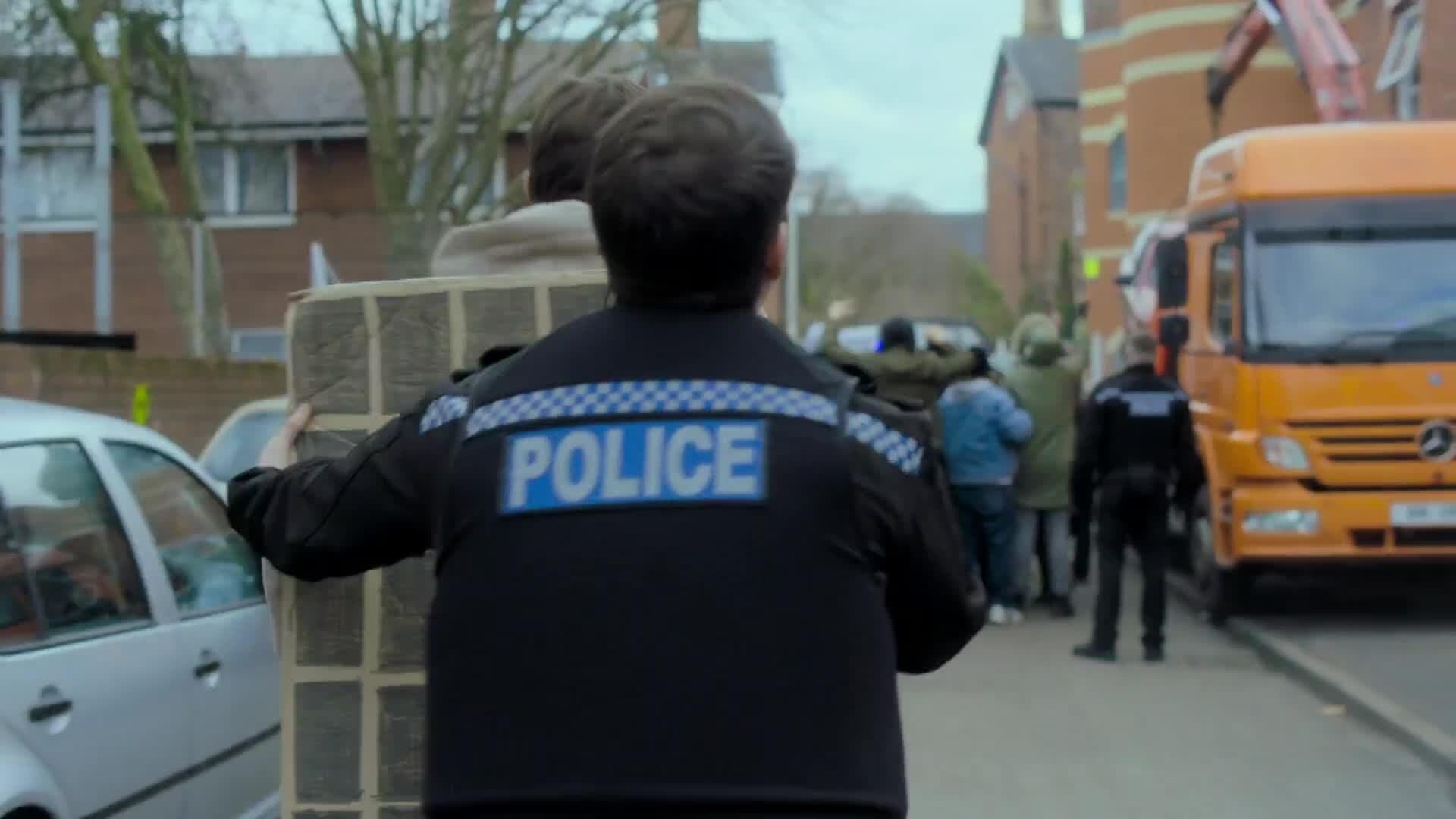 No Offence (S03E05): Series 3, Episode 5 Summary - Season 3 Episode 5 Guide
