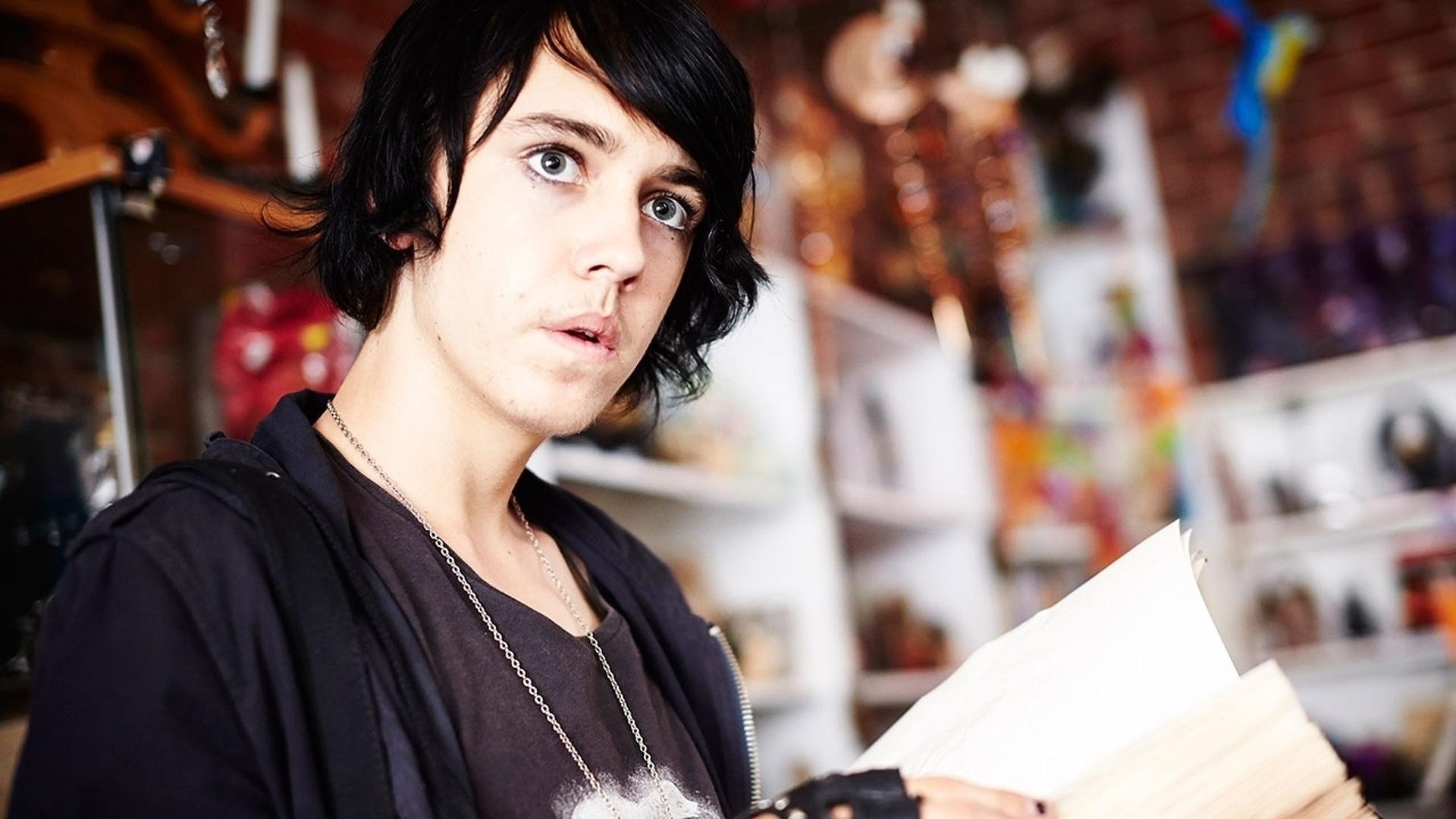 Nowhere Boys (S01E04): Season 1, Episode 4 Summary - Season 1 Episode 4 ...