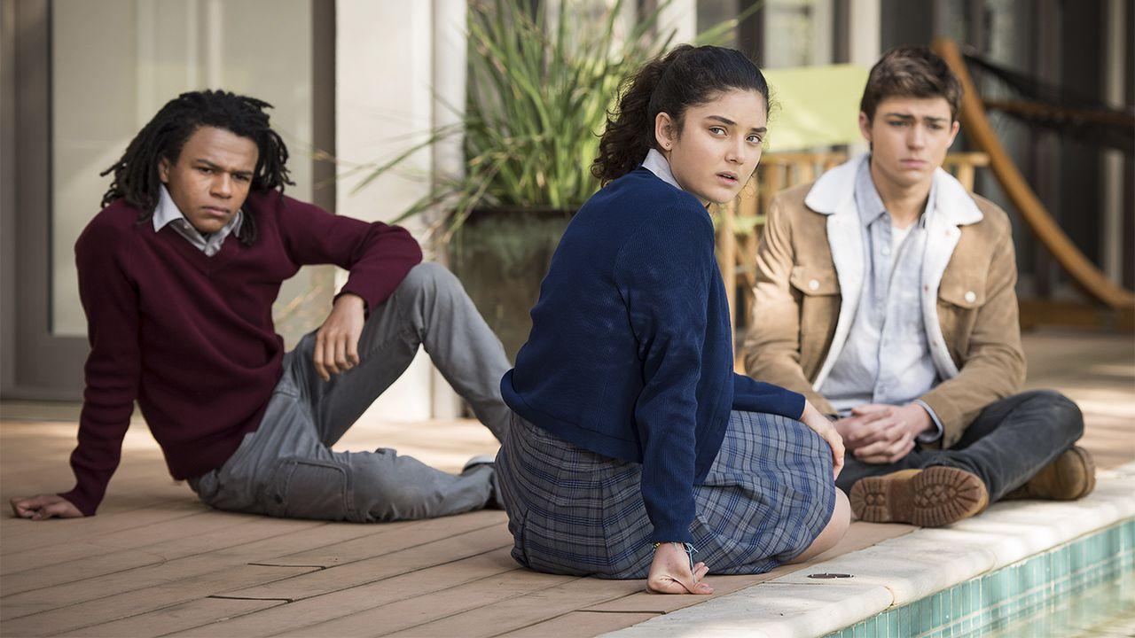 Nowhere Boys (S03E06): Are We Home Yet? Summary - Season 3 Episode 6 Guide