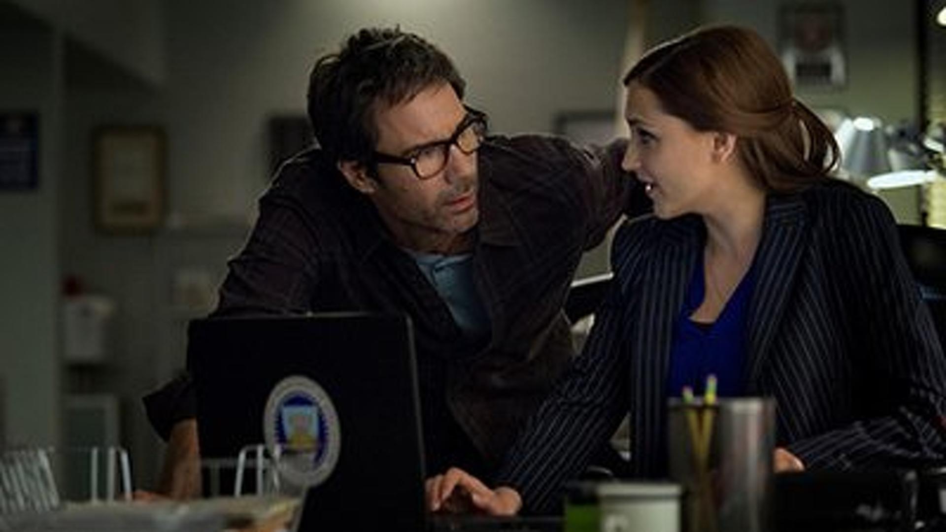 Perception (S02E13): Cobra Summary - Season 2 Episode 13 Guide