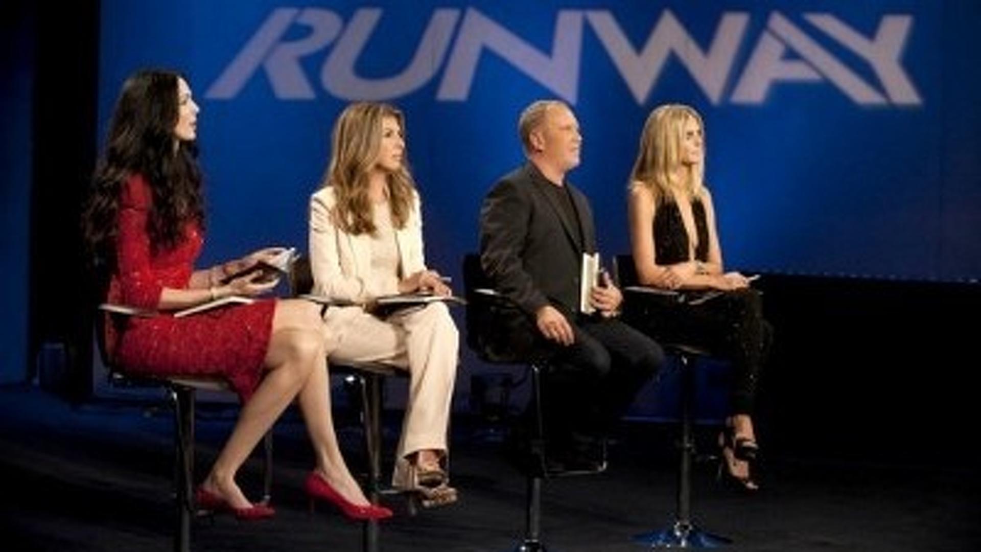 Project Runway (S09E14): Finale Part 2 Summary - Season 9 Episode 14 Guide