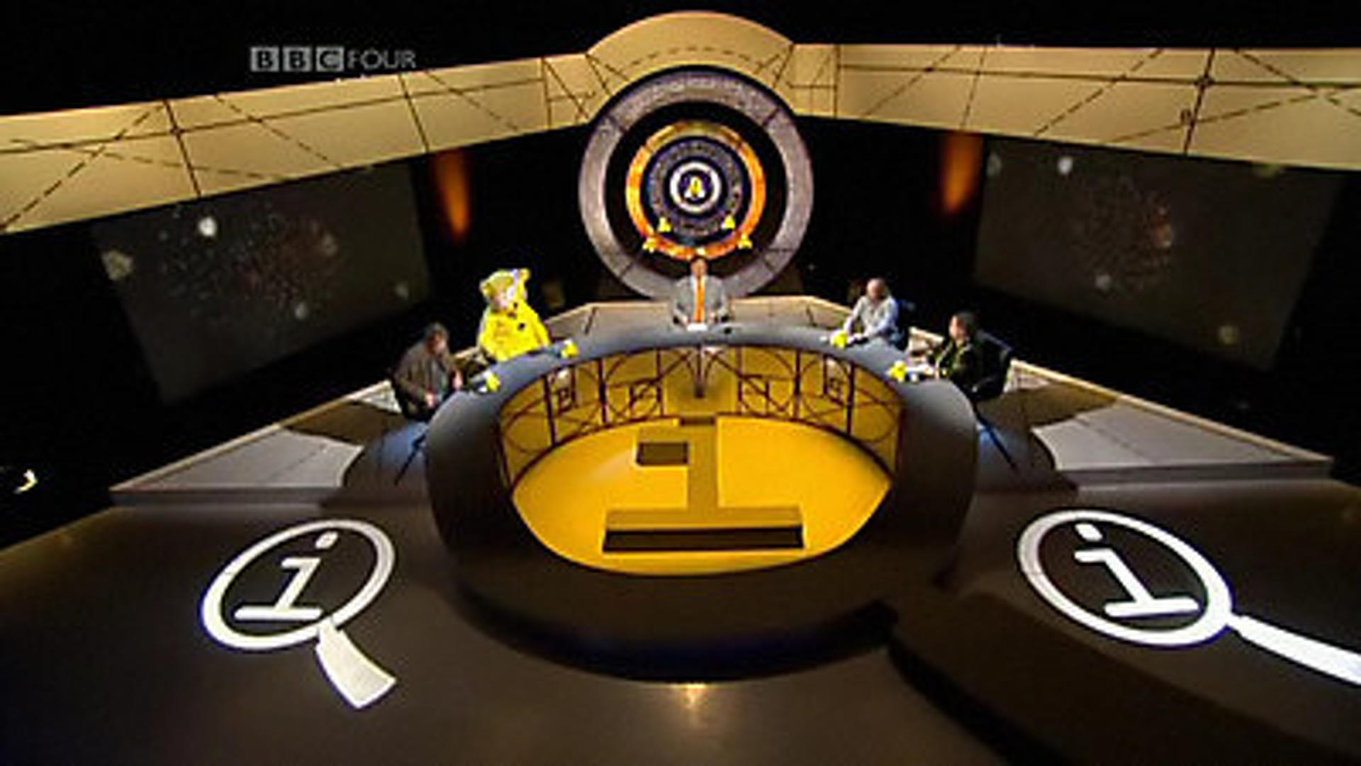 QI (S05E09): Entertainment Summary - Season 5 Episode 9 Guide