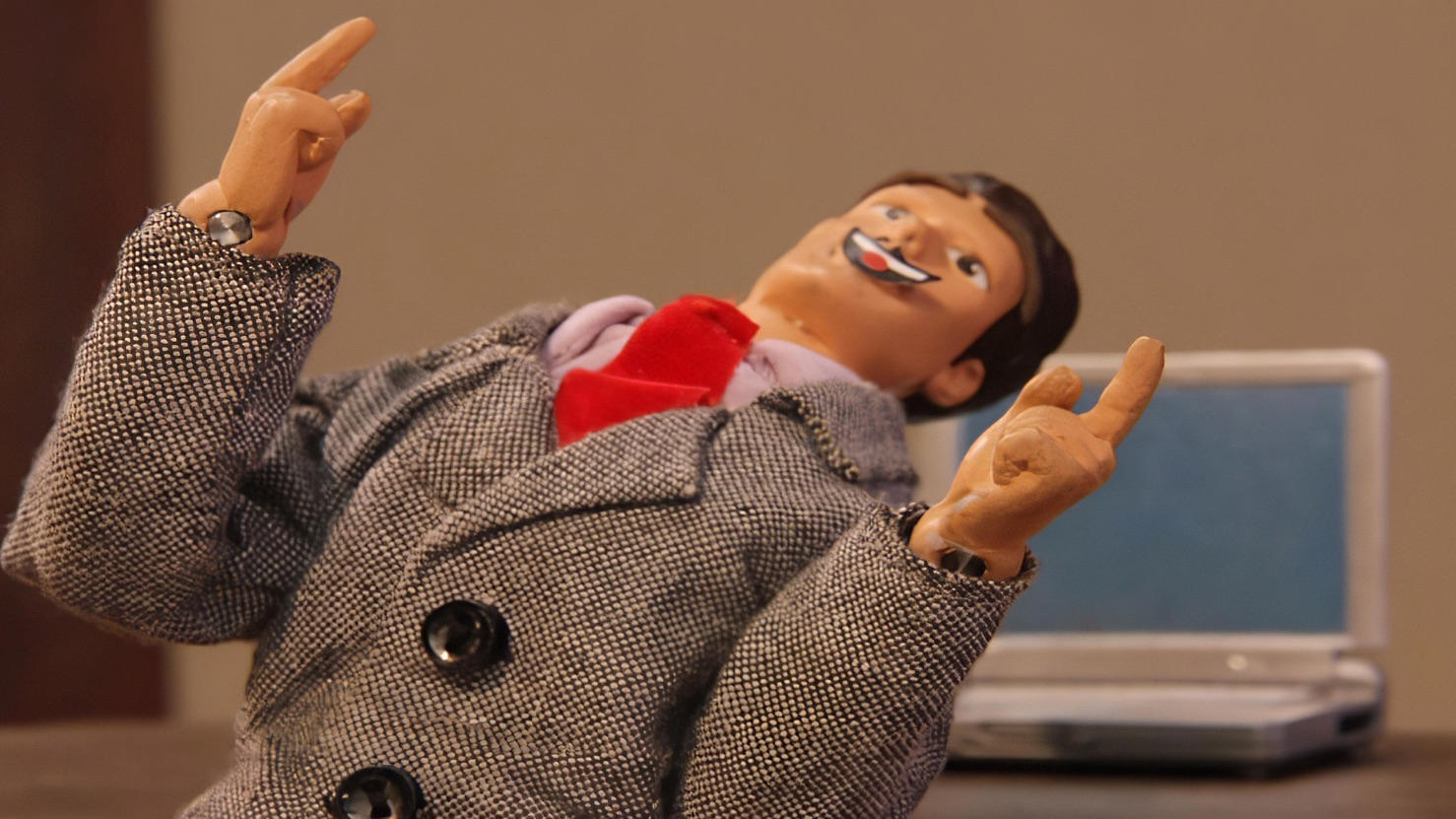 Robot Chicken (S04E16): The Ramblings of Maurice Summary - Season 4 ...