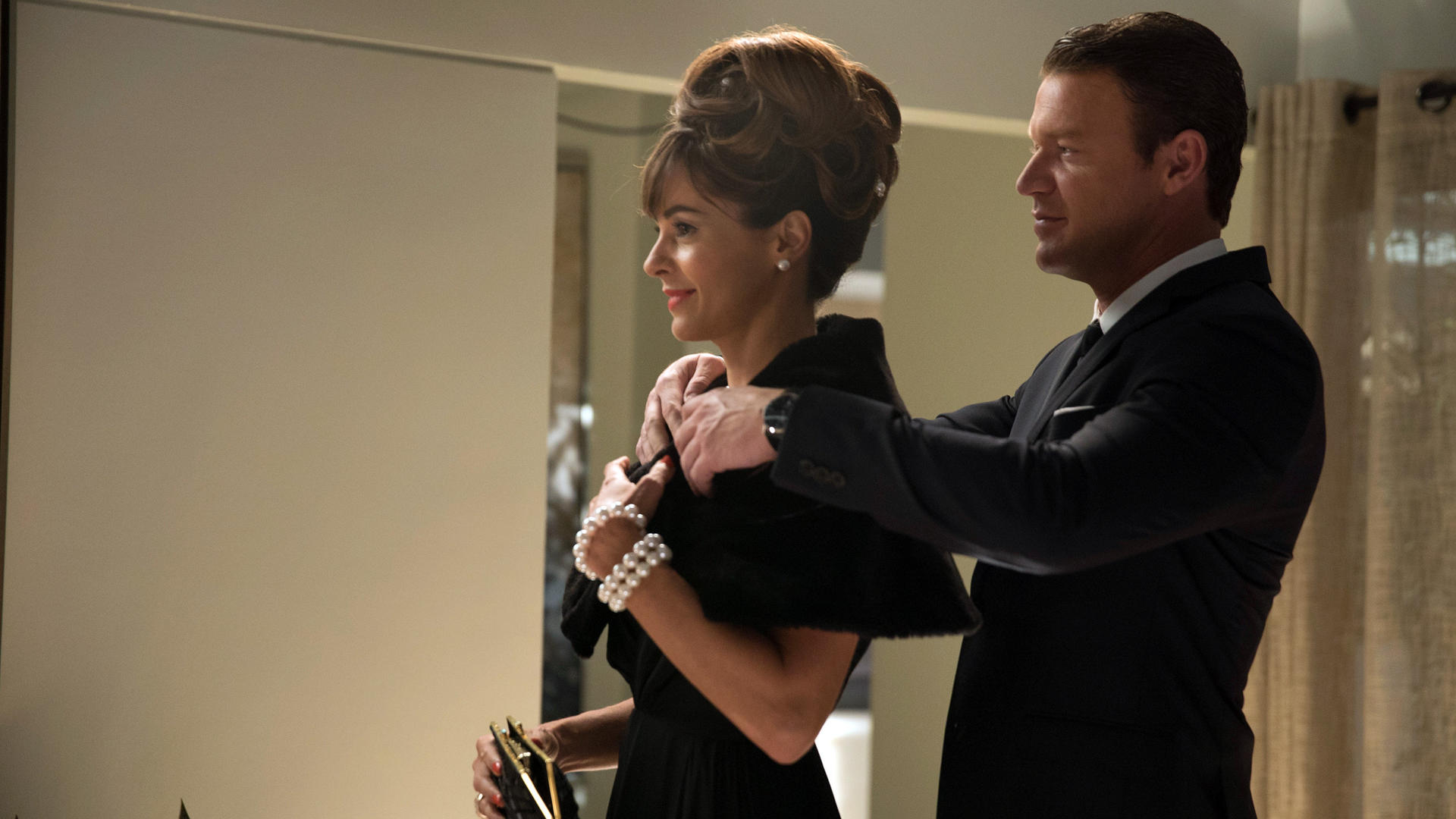 Satisfaction (S02E06): ... Through Negotiation Summary - Season 2 ...