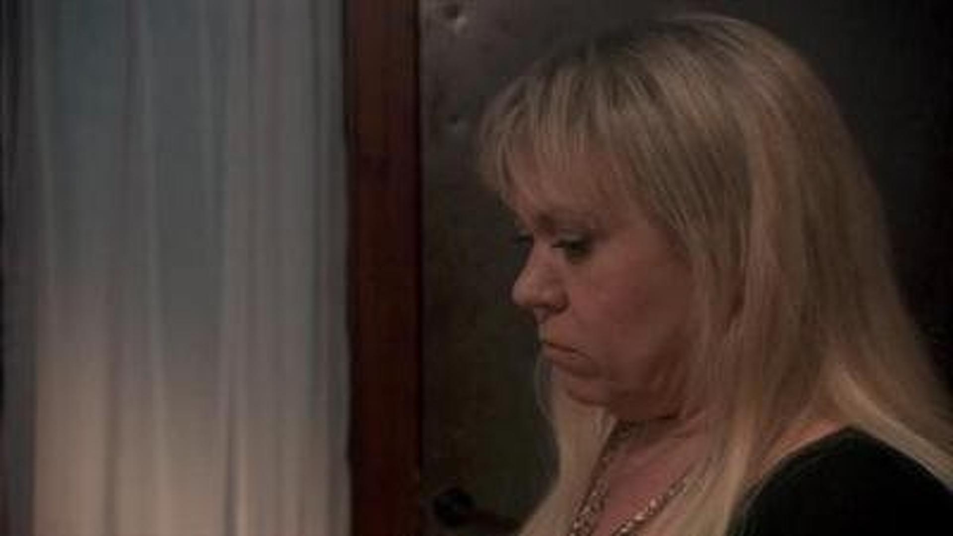 Shameless (UK) (S08E09): Maguire Meltdown Summary - Season 8 Episode 9 ...