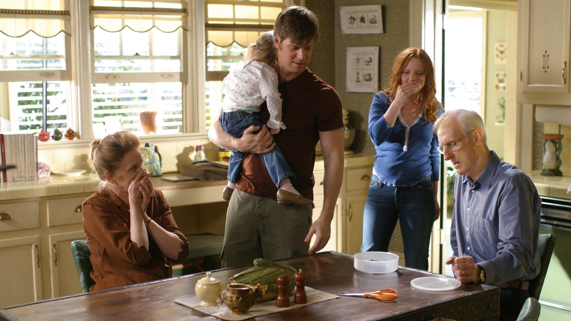 Six Feet Under (S04E02): In Case of Rapture Summary - Season 4 Episode ...