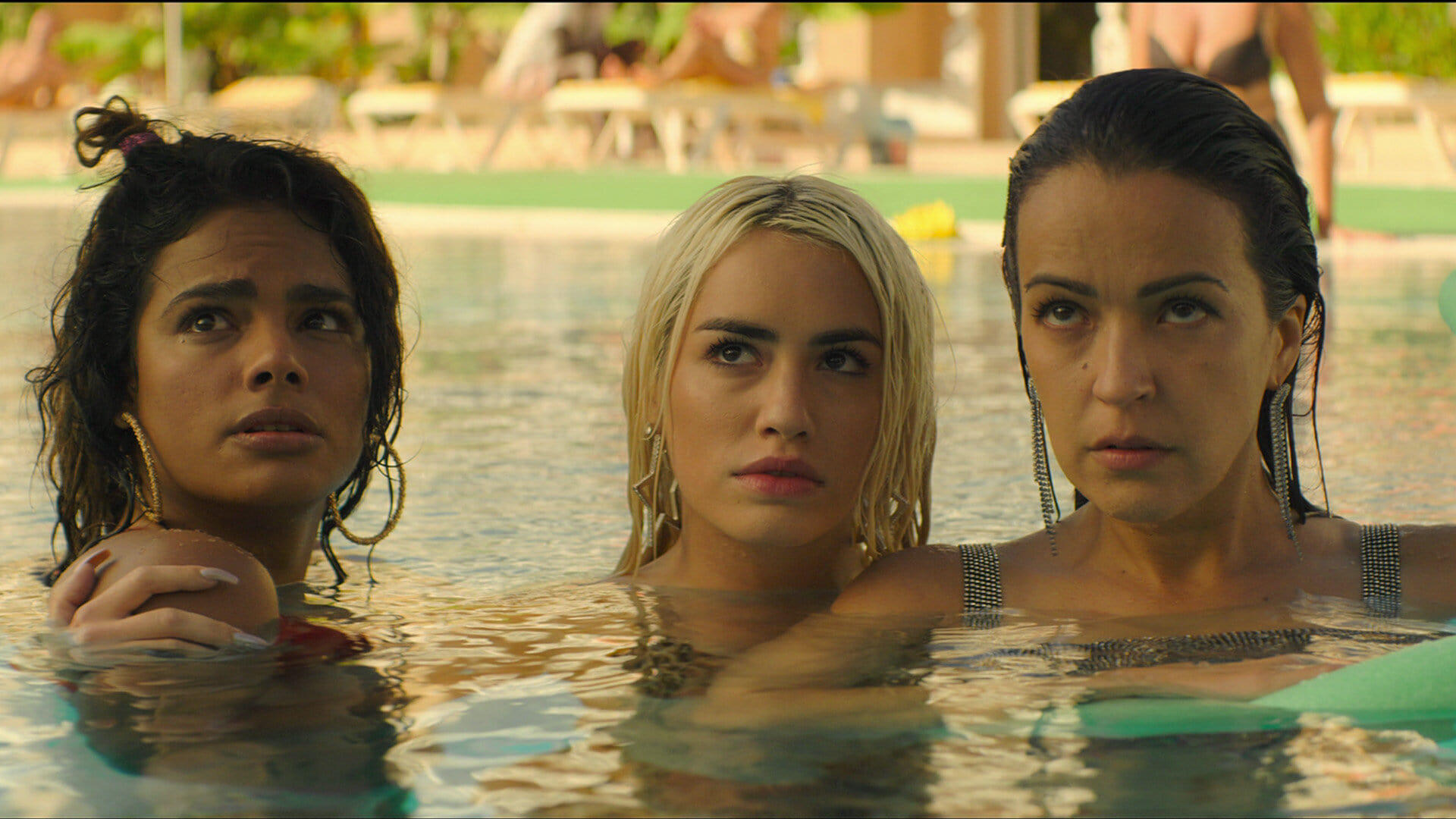Sky Rojo (S01E04): Sex and Blood Summary - Season 1 Episode 4 Guide