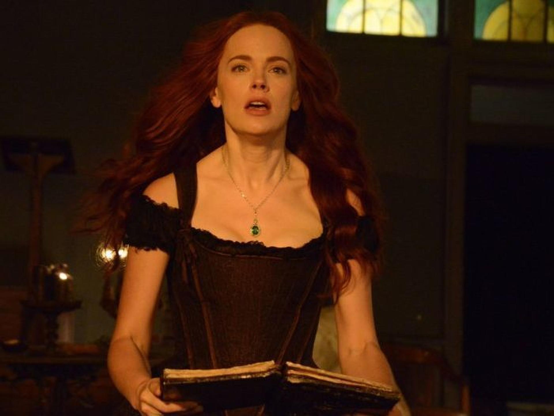 Sleepy Hollow (S02E17): Awakening Summary - Season 2 Episode 17 Guide