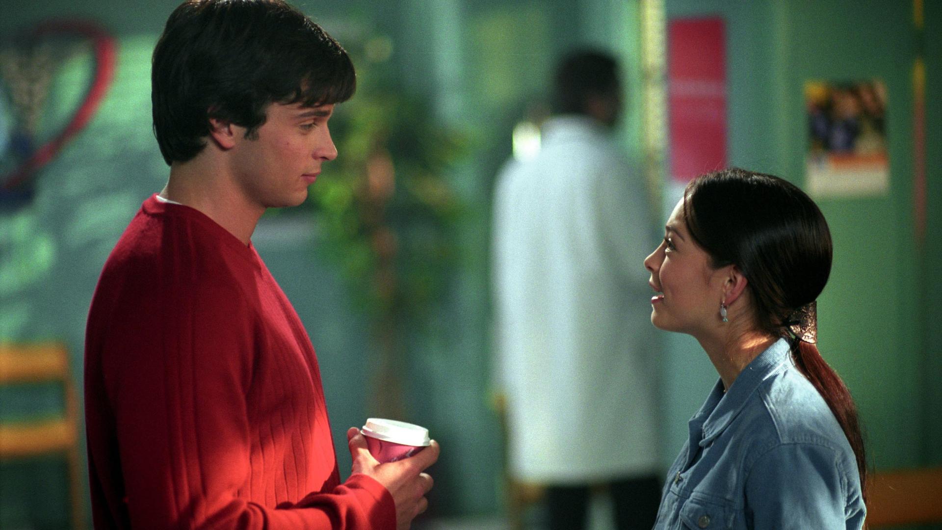 Smallville (S02E08): Ryan Summary - Season 2 Episode 8 Guide