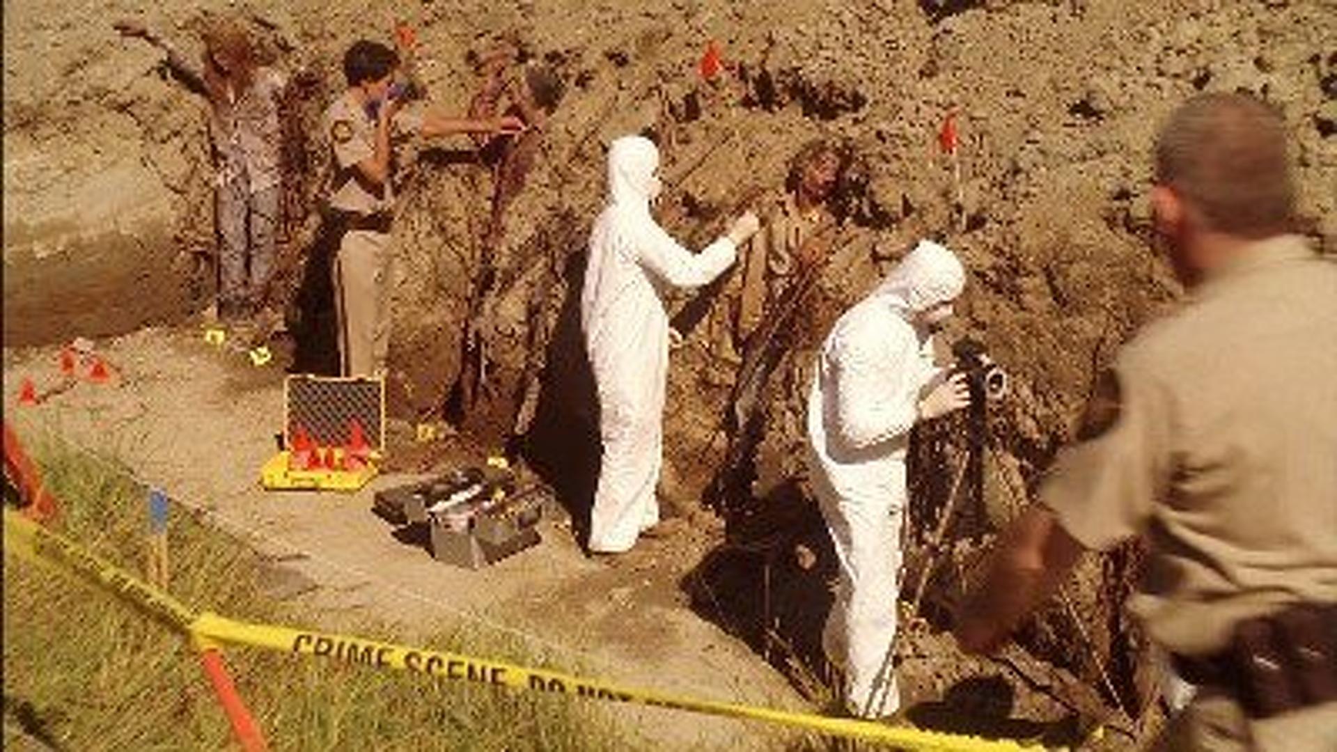 Smallville (S06E09): Subterranean Summary - Season 6 Episode 9 Guide
