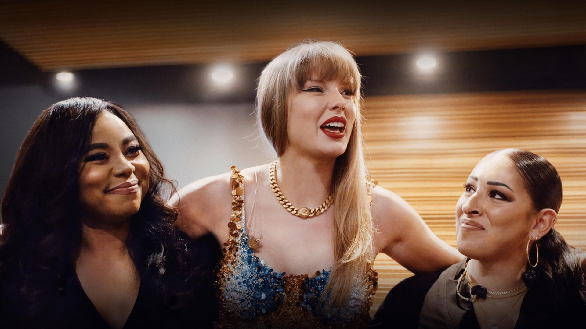 Taylor Swift: The End of an Era (S01E01): Welcome To The Eras Tour ...