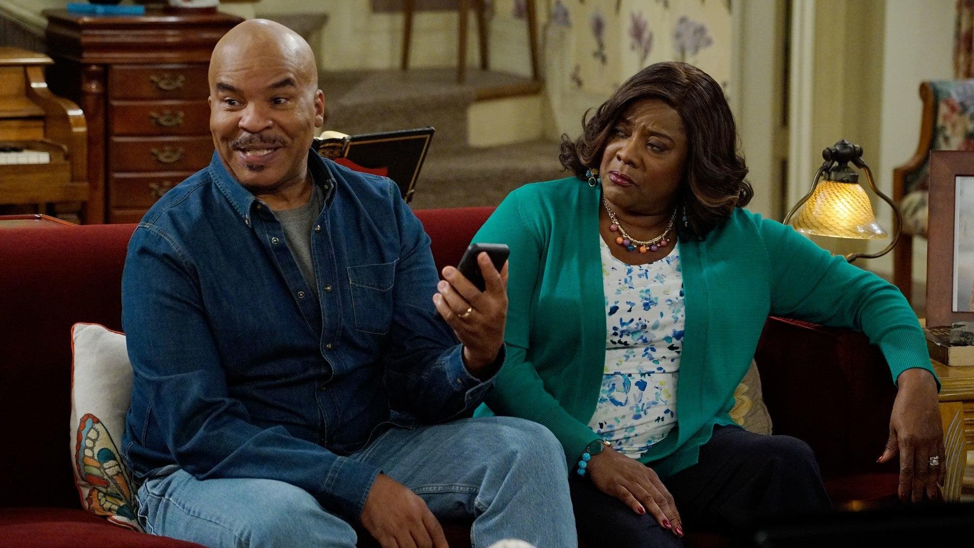 The Carmichael Show (S02E09): Facebook Friends Summary - Season 2 ...