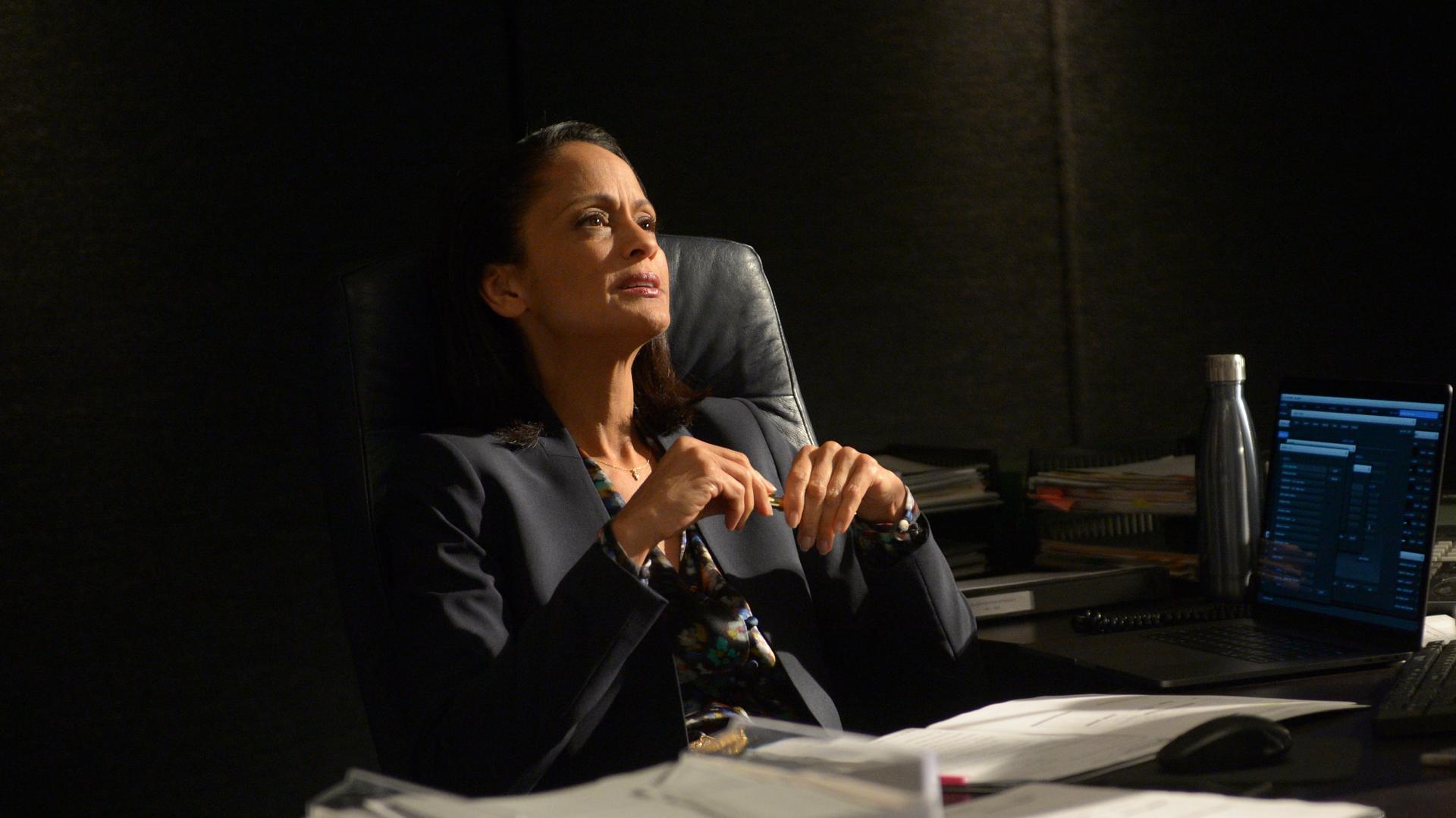 The InBetween (S01E01): Pilot Summary - Season 1 Episode 1 Guide