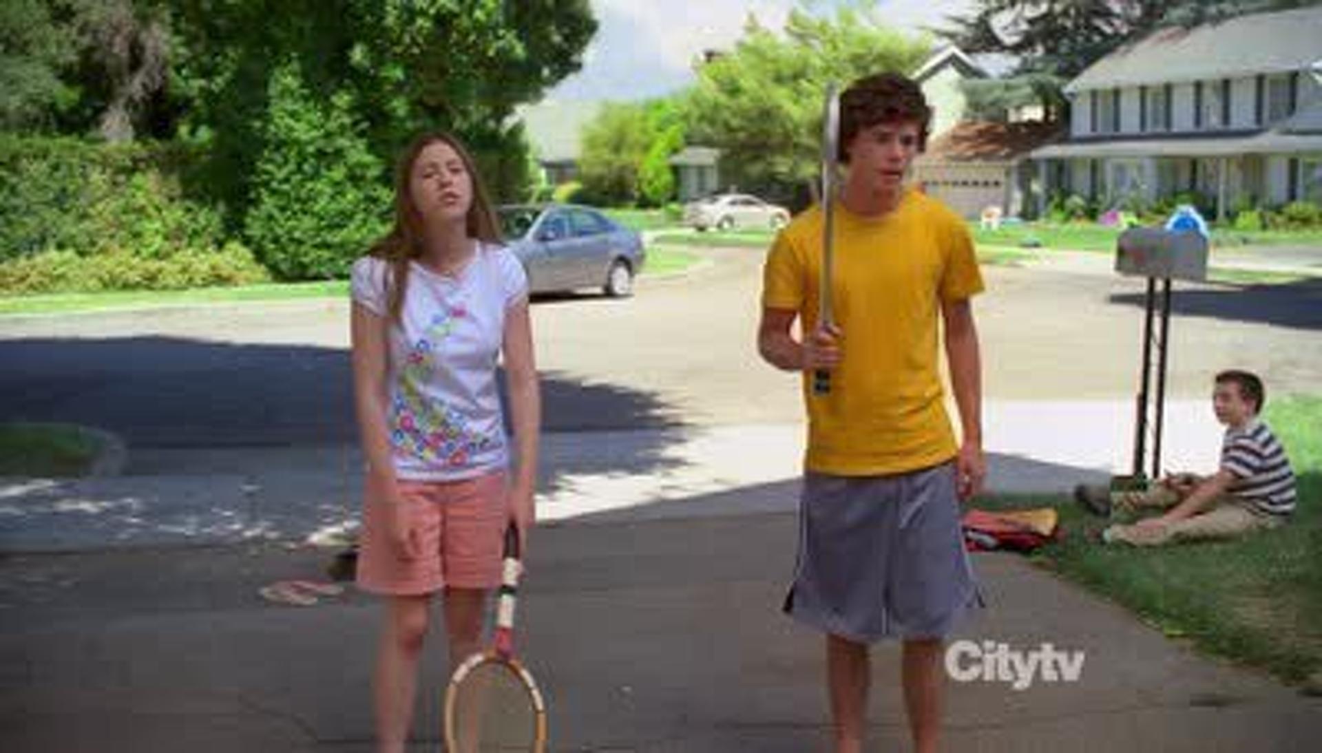 The Middle (S04E01): Last Whiff of Summer, Part 1 Summary - Season 4 ...