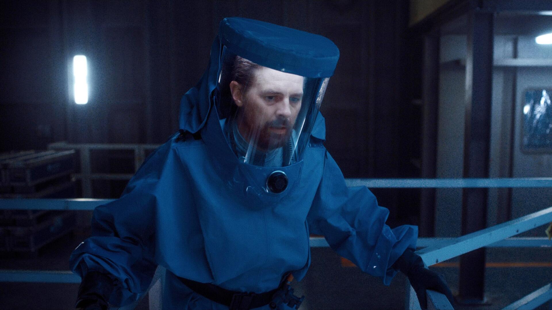 The Swarm (S01E08): Season 1, Episode 8 Summary - Season 1 Episode 8 Guide