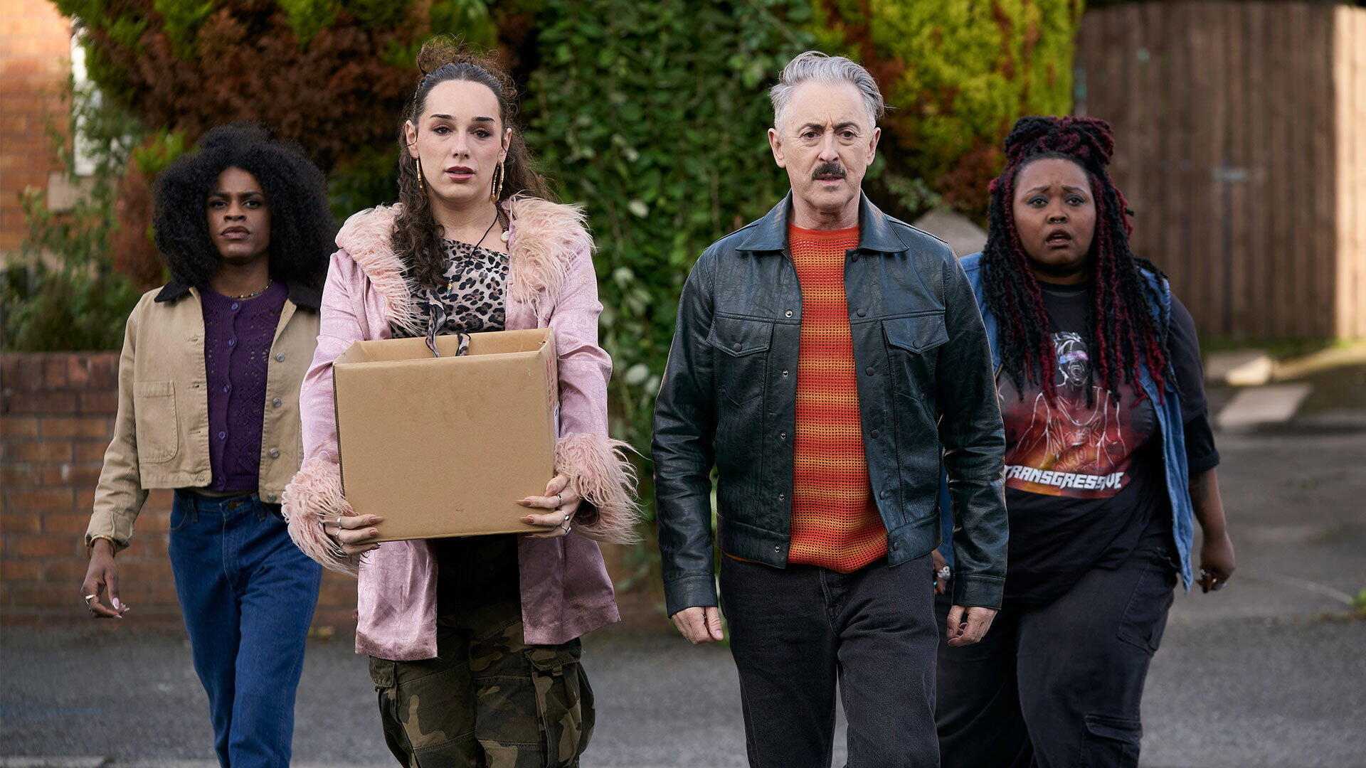 Tip Toe (S01E01): Series 1, Episode 1 Summary - Season 1 Episode 1 Guide