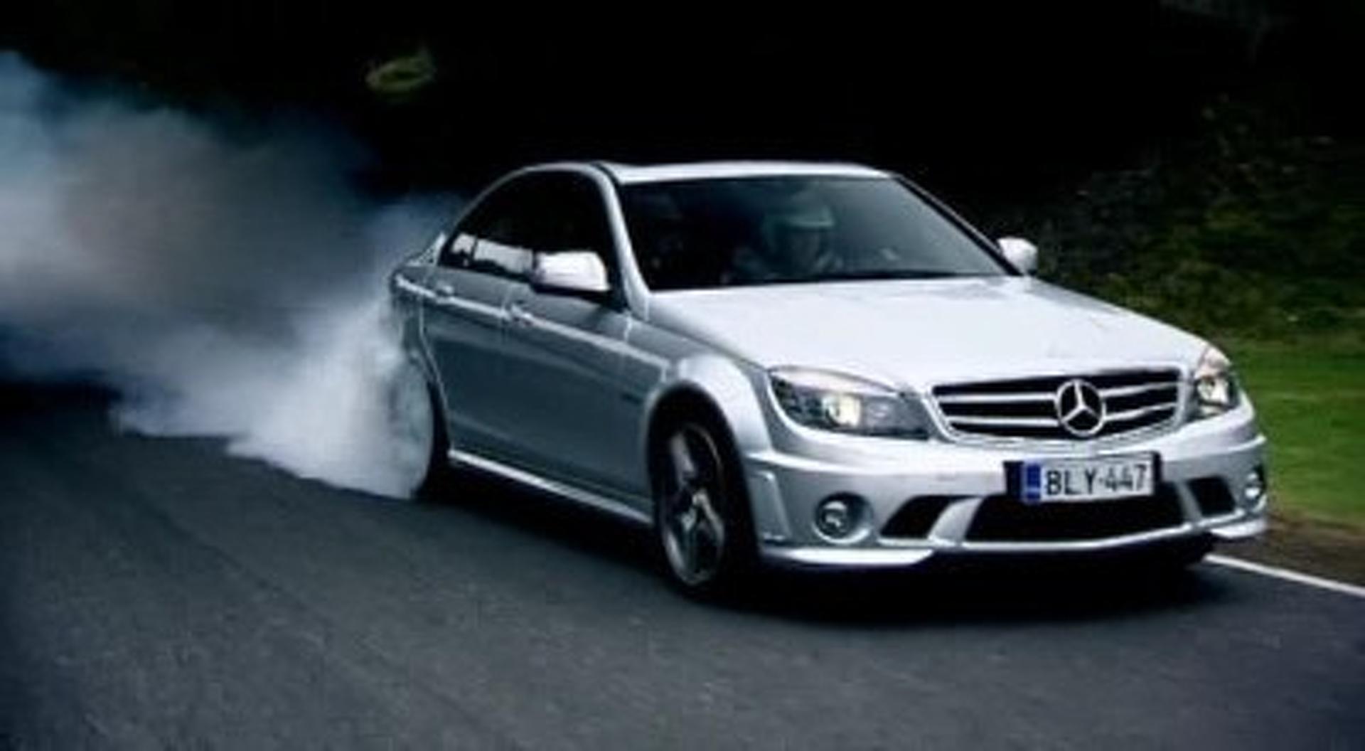 Top Gear (S12E03): Series 12 Episode 3 Summary - Season 12 Episode 3 Guide