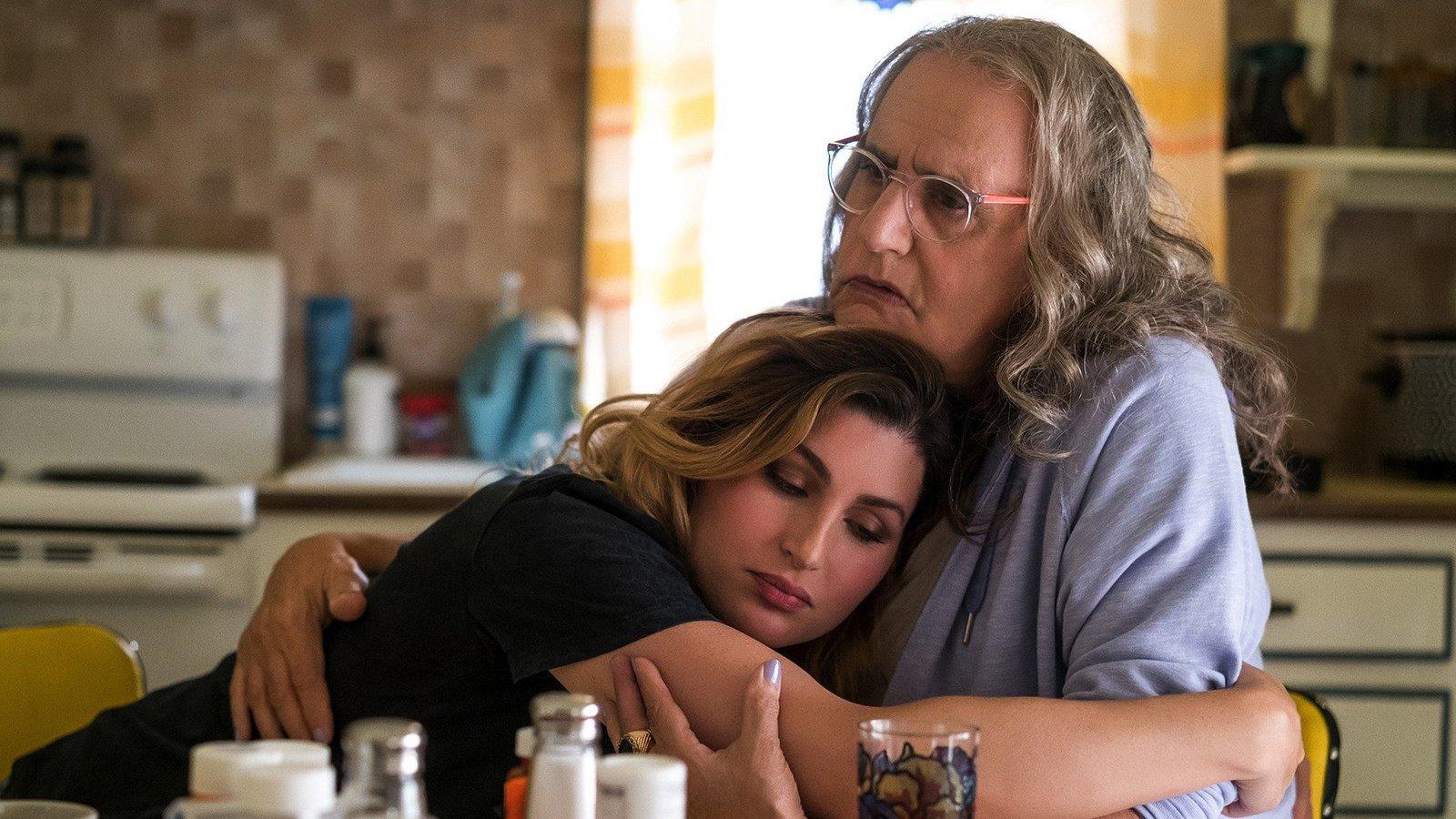 Transparent (S02E08): Oscillate Summary - Season 2 Episode 8 Guide