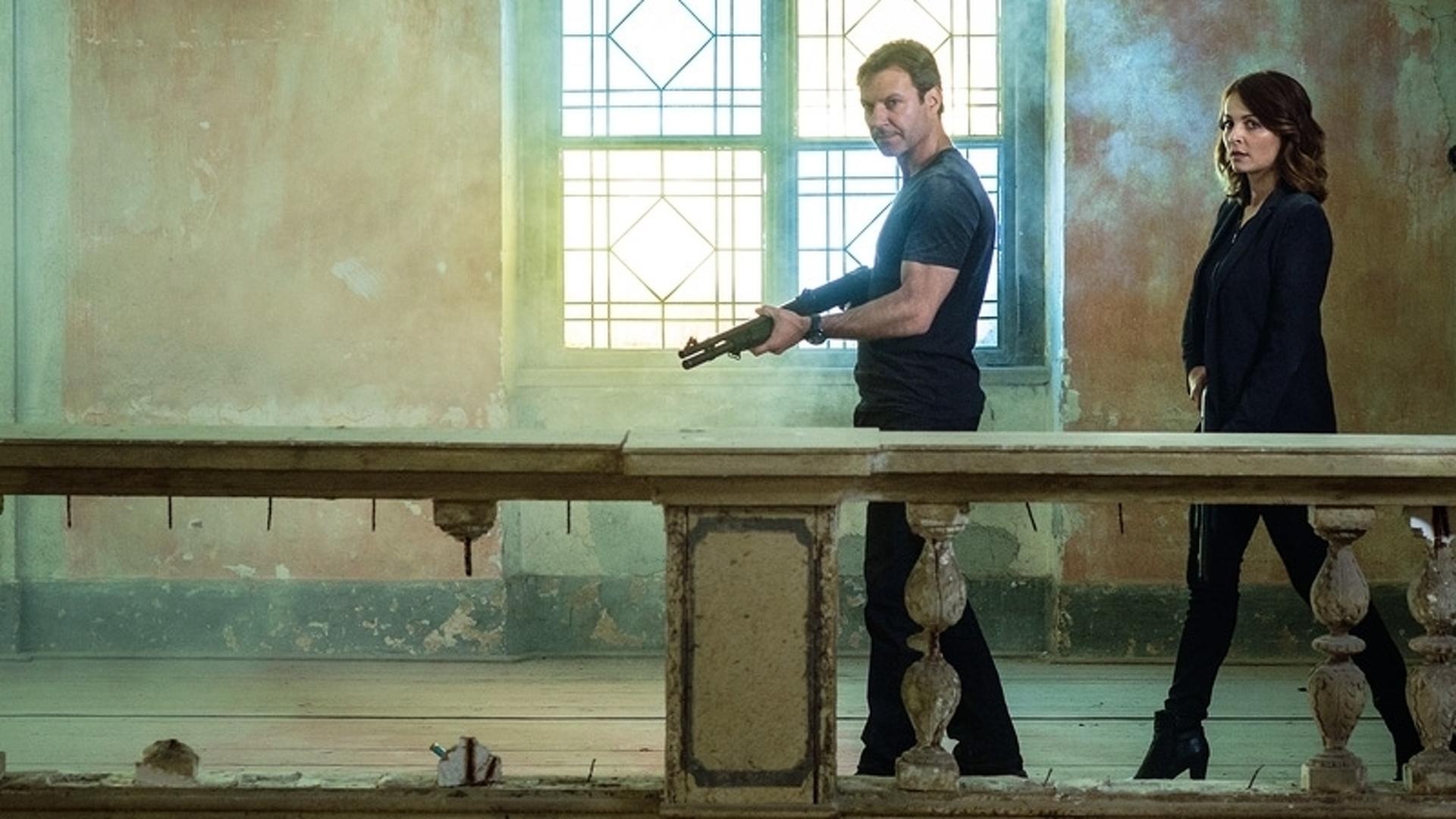 Transporter (S02E05): Beacon Of Hope Summary - Season 2 Episode 5 Guide